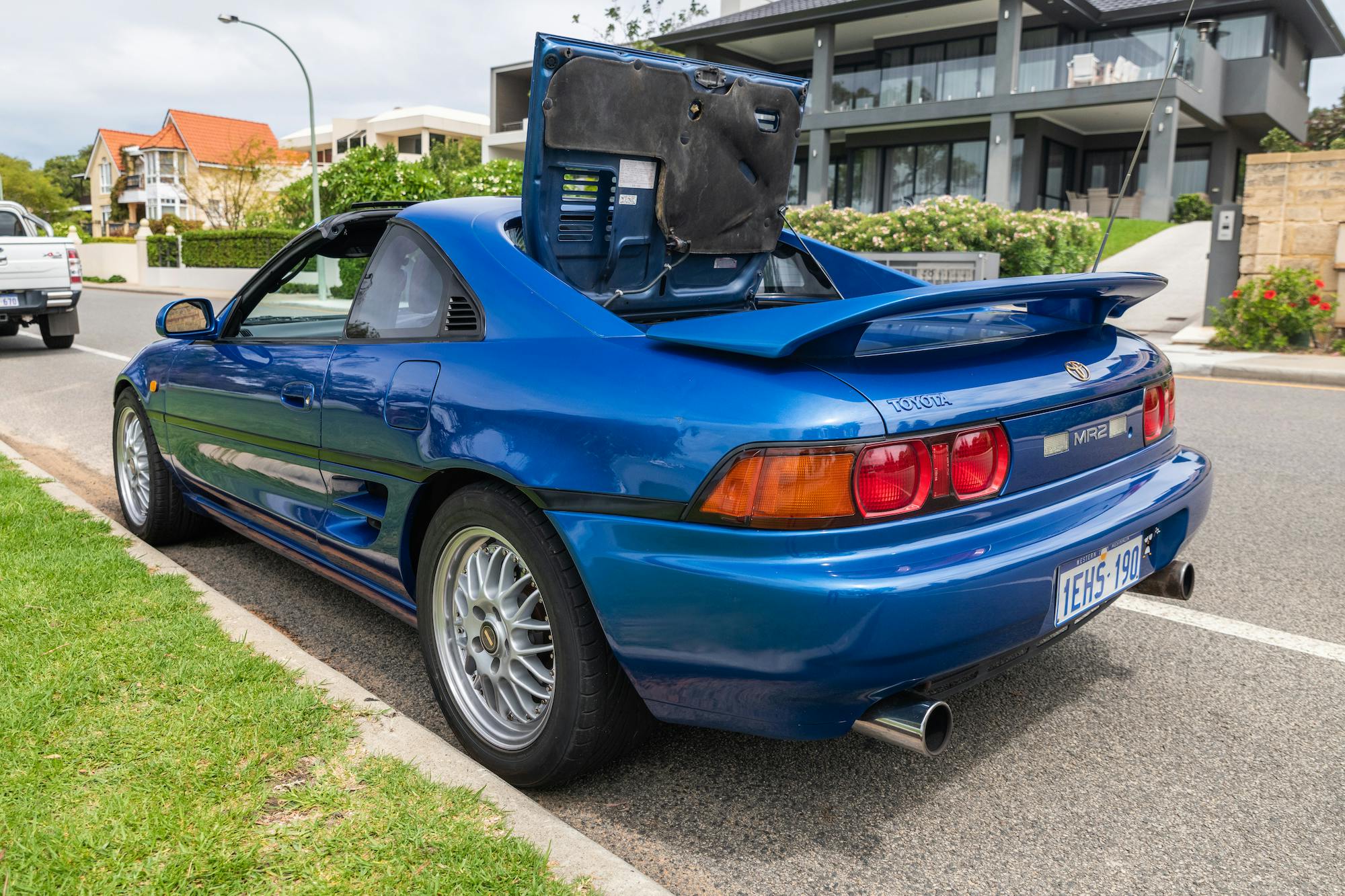1994 TOYOTA MR2