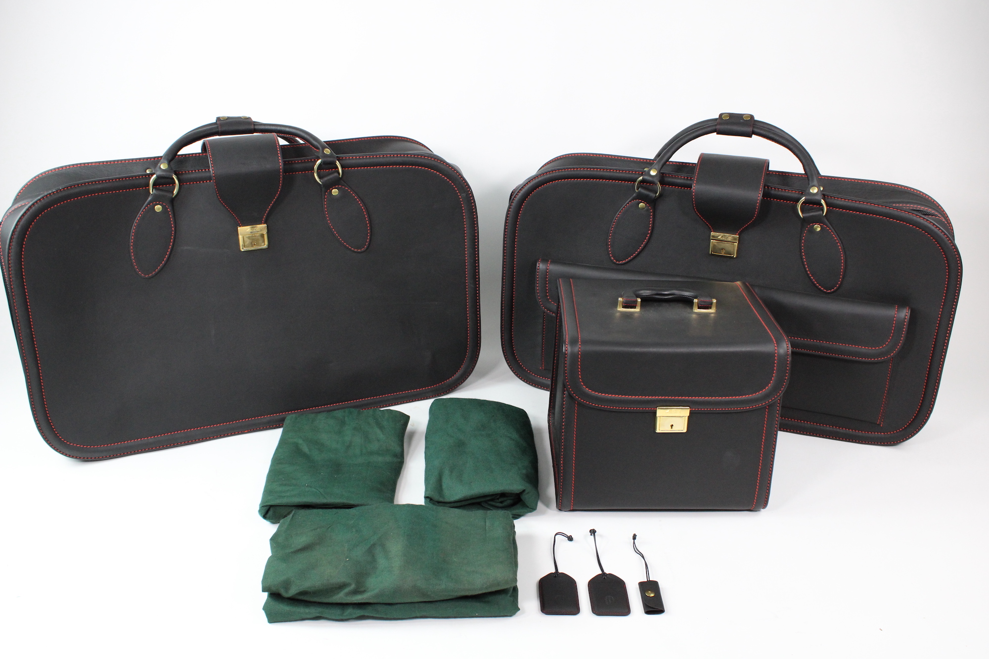 SCHEDONI LUGGAGE FOR FERRARI 456 - COMPLETE SET for sale by auction in ...