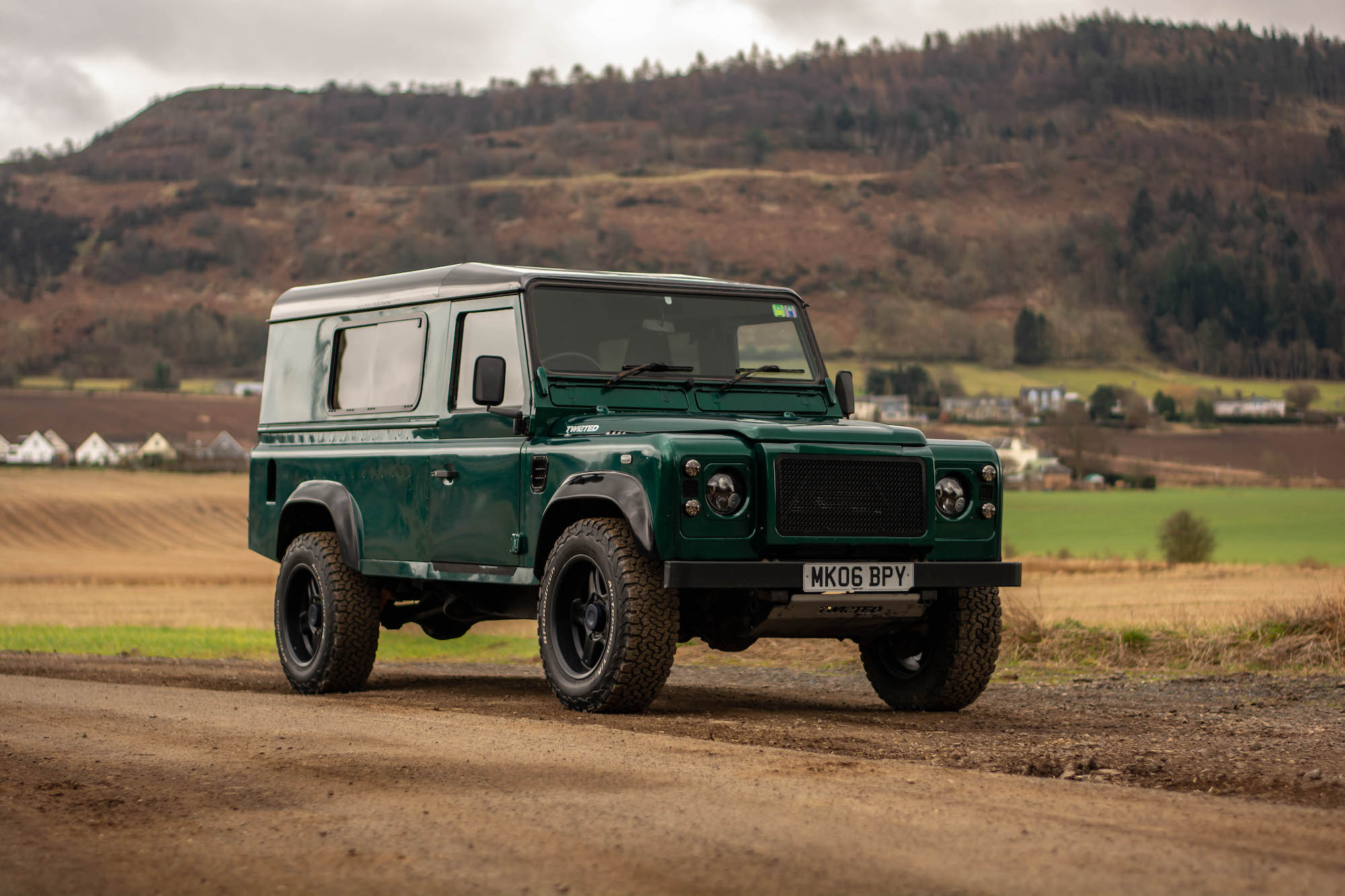 2006 LAND ROVER DEFENDER 110 'TWISTED' for sale by auction in Abernethy ...