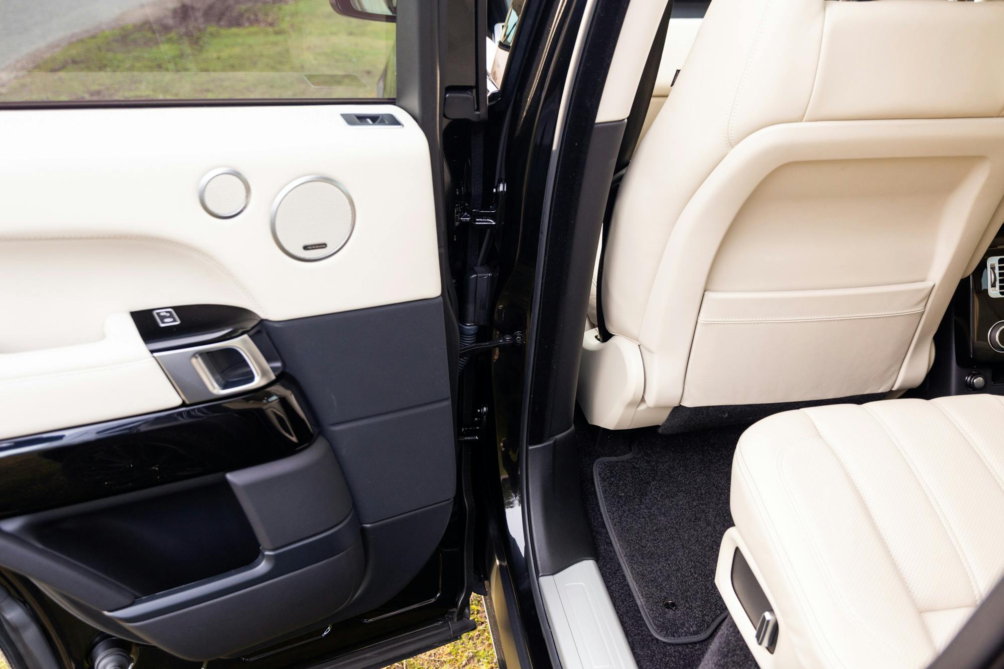 2015 RANGE ROVER VOGUE SDV8