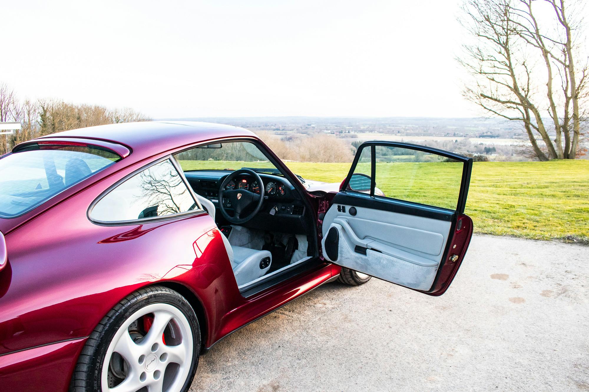 1995 PORSCHE 911 (993) TURBO