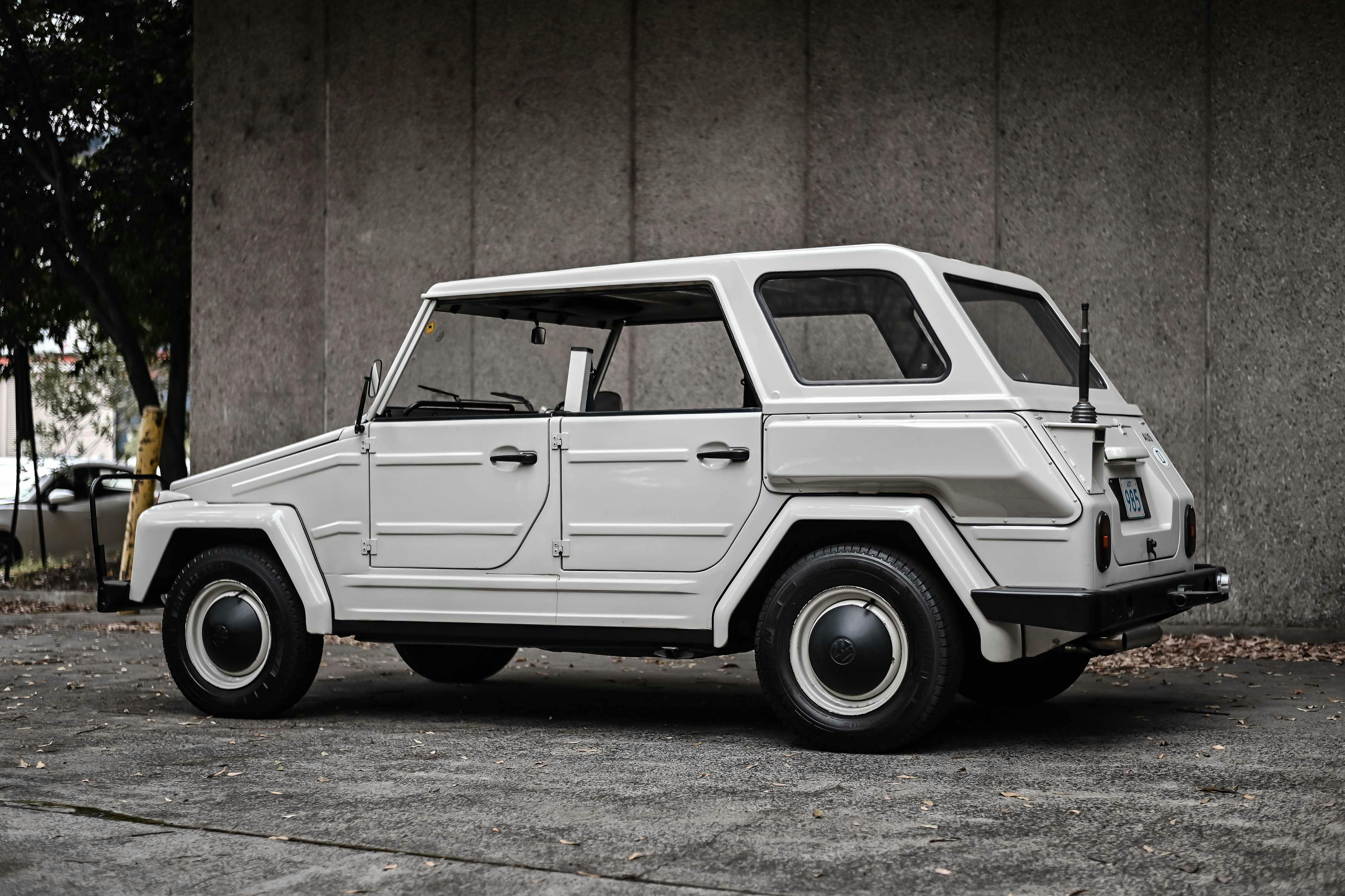 1976 VOLKSWAGEN TYPE 182 TREKKER 'KURIERWAGEN'