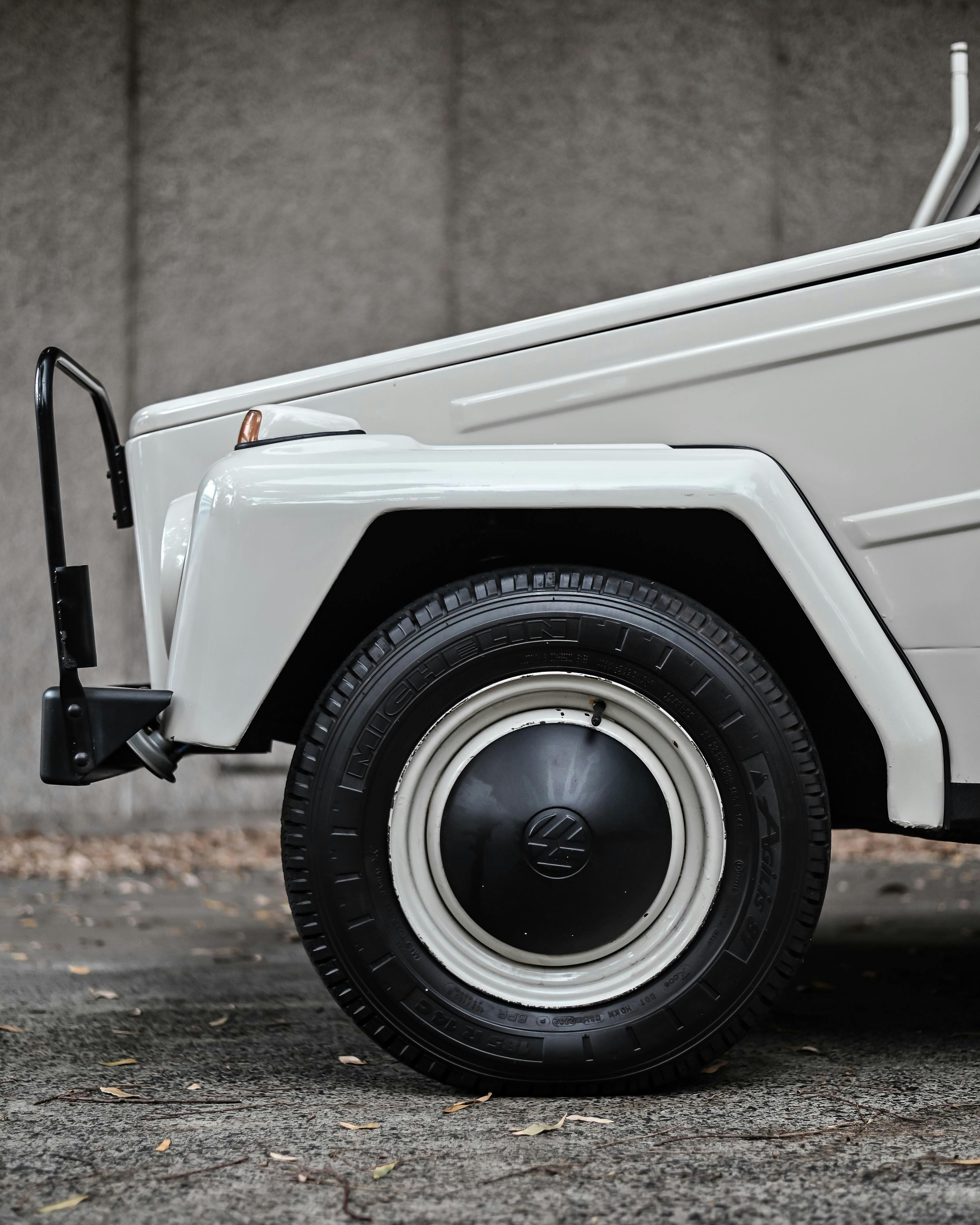 1976 VOLKSWAGEN TYPE 182 TREKKER 'KURIERWAGEN'