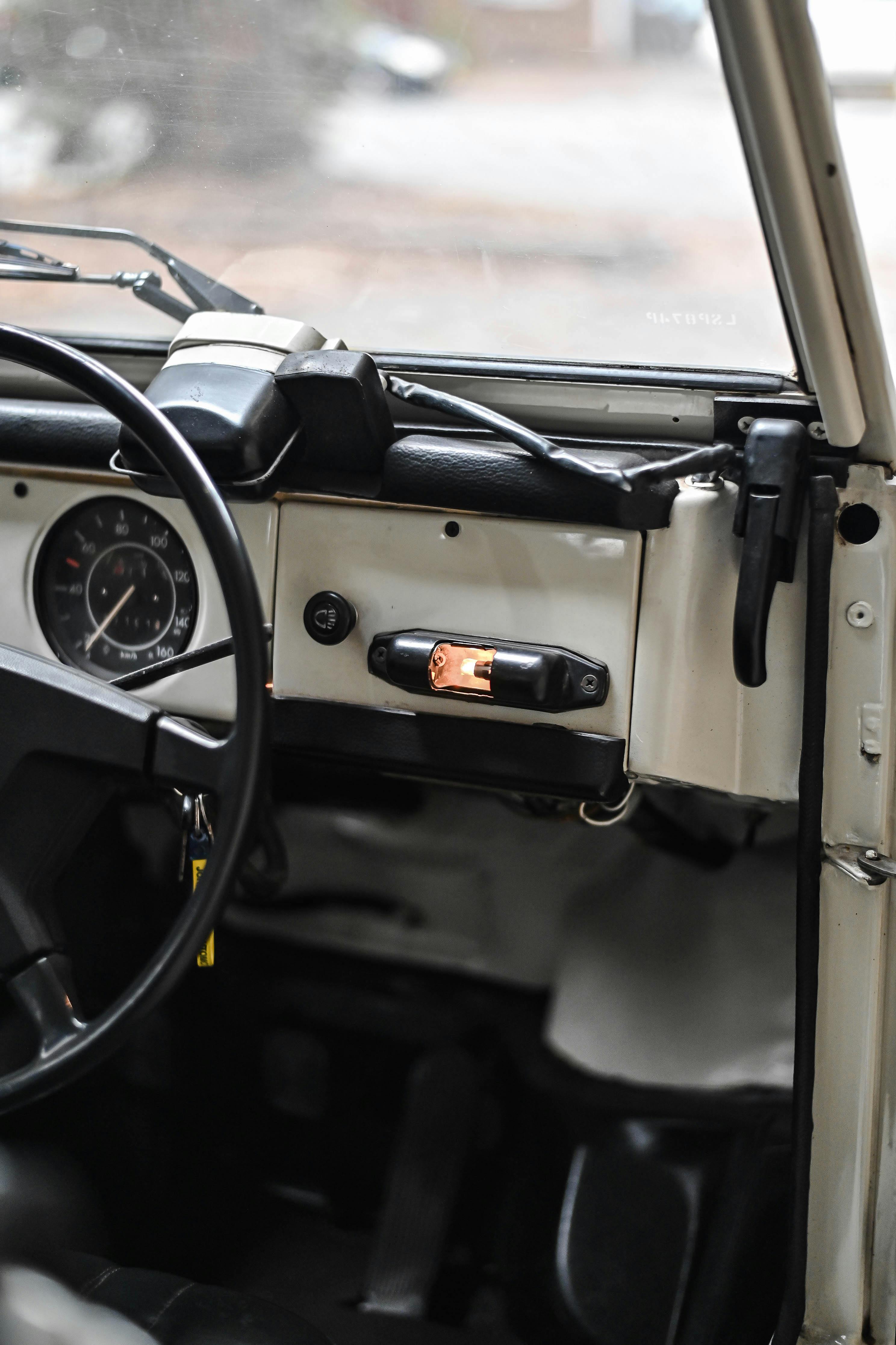 1976 VOLKSWAGEN TYPE 182 TREKKER 'KURIERWAGEN'