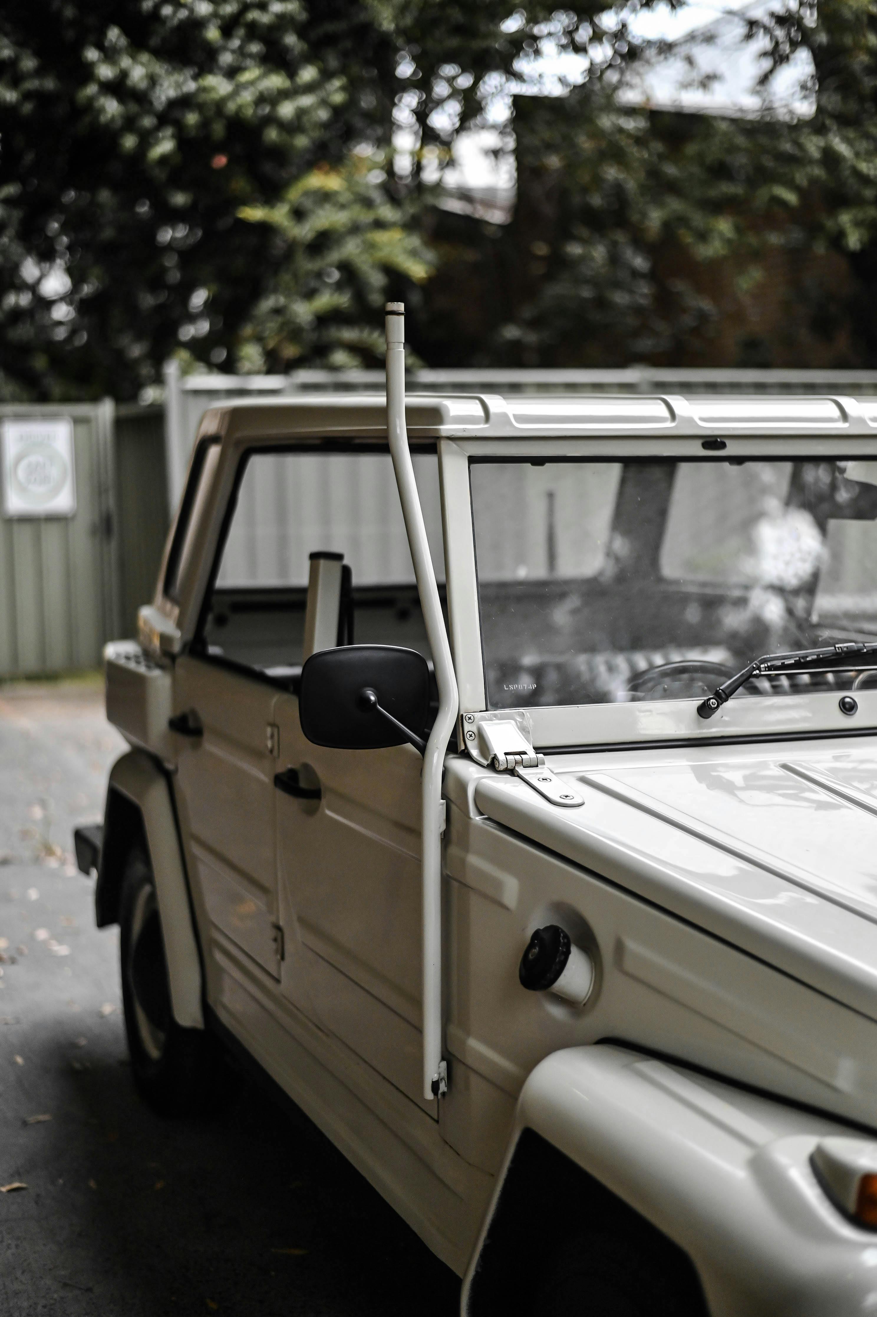 1976 VOLKSWAGEN TYPE 182 TREKKER 'KURIERWAGEN'