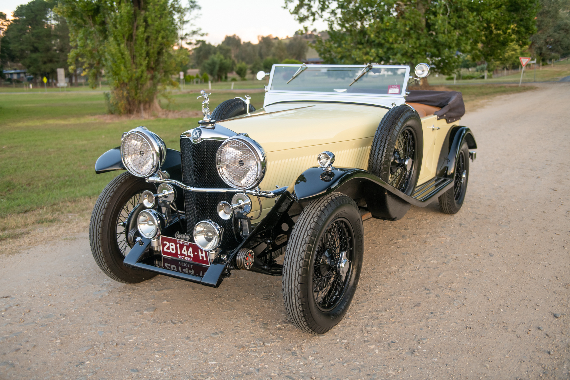 1934 CROSSLEY SPORTS SALOON