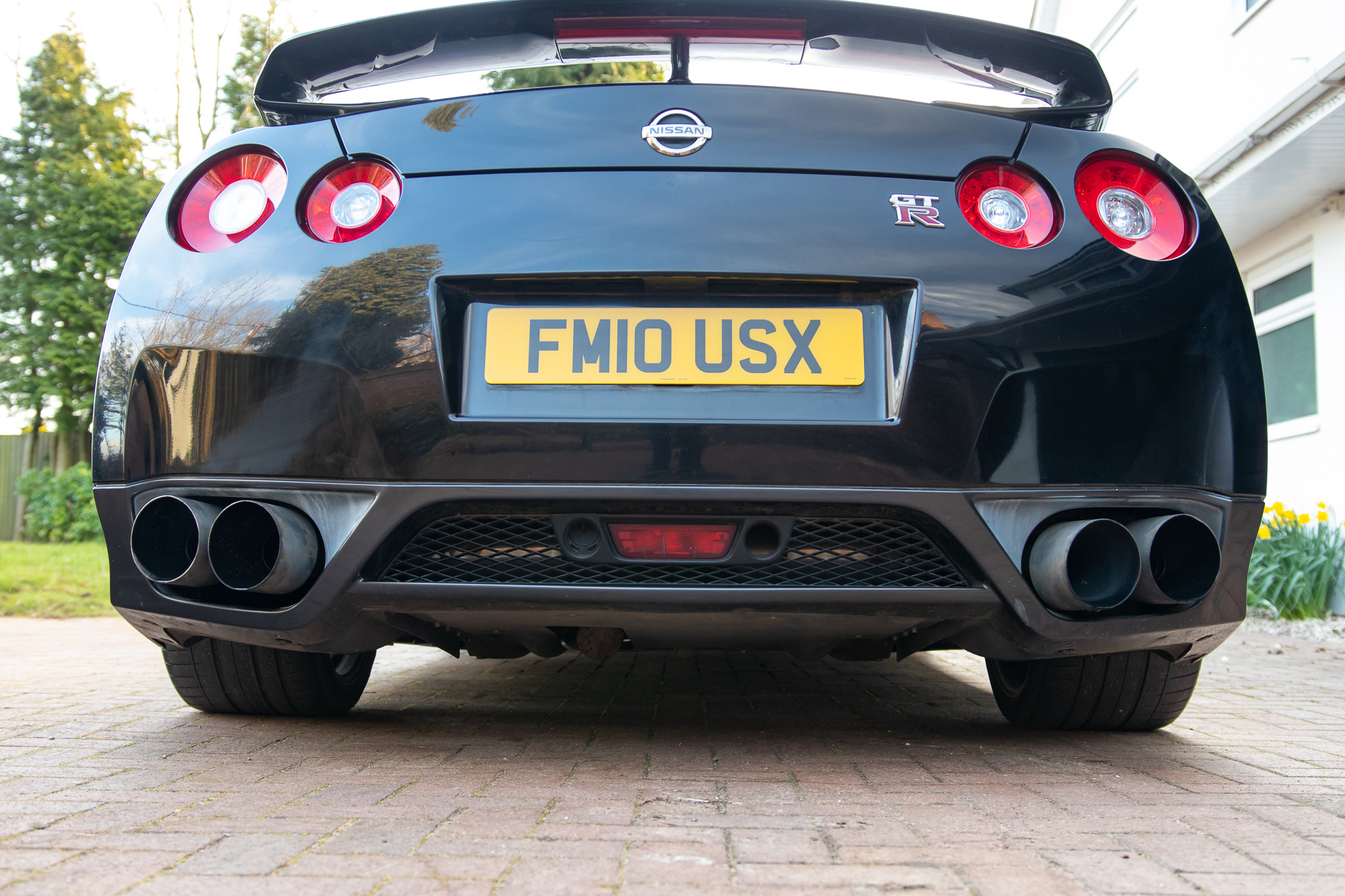 2010 NISSAN (R35) GT-R BLACK EDITION