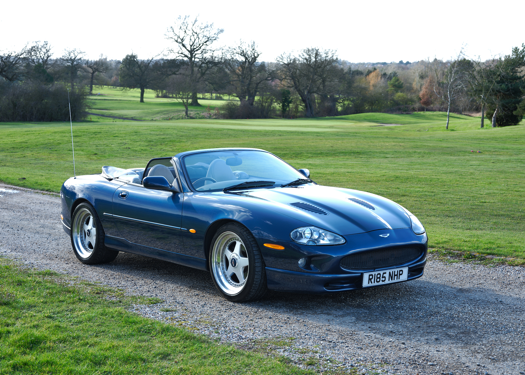 1998 JAGUAR XKR 'PARAMOUNT PERFORMANCE'