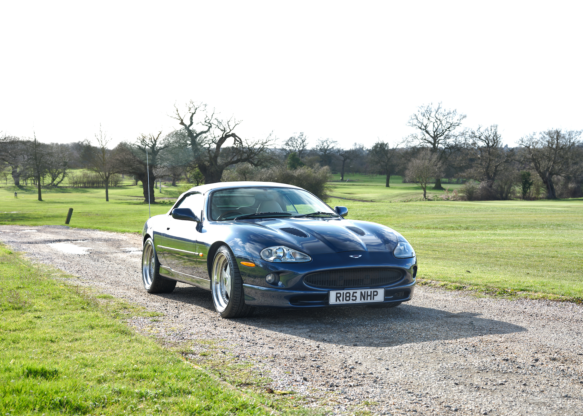 1998 JAGUAR XKR 'PARAMOUNT PERFORMANCE'