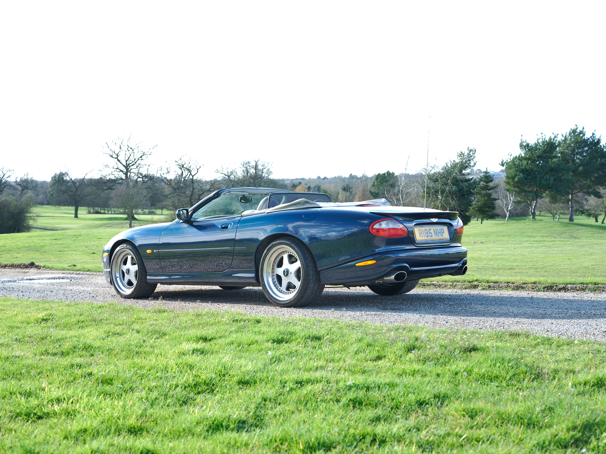 1998 JAGUAR XKR 'PARAMOUNT PERFORMANCE'