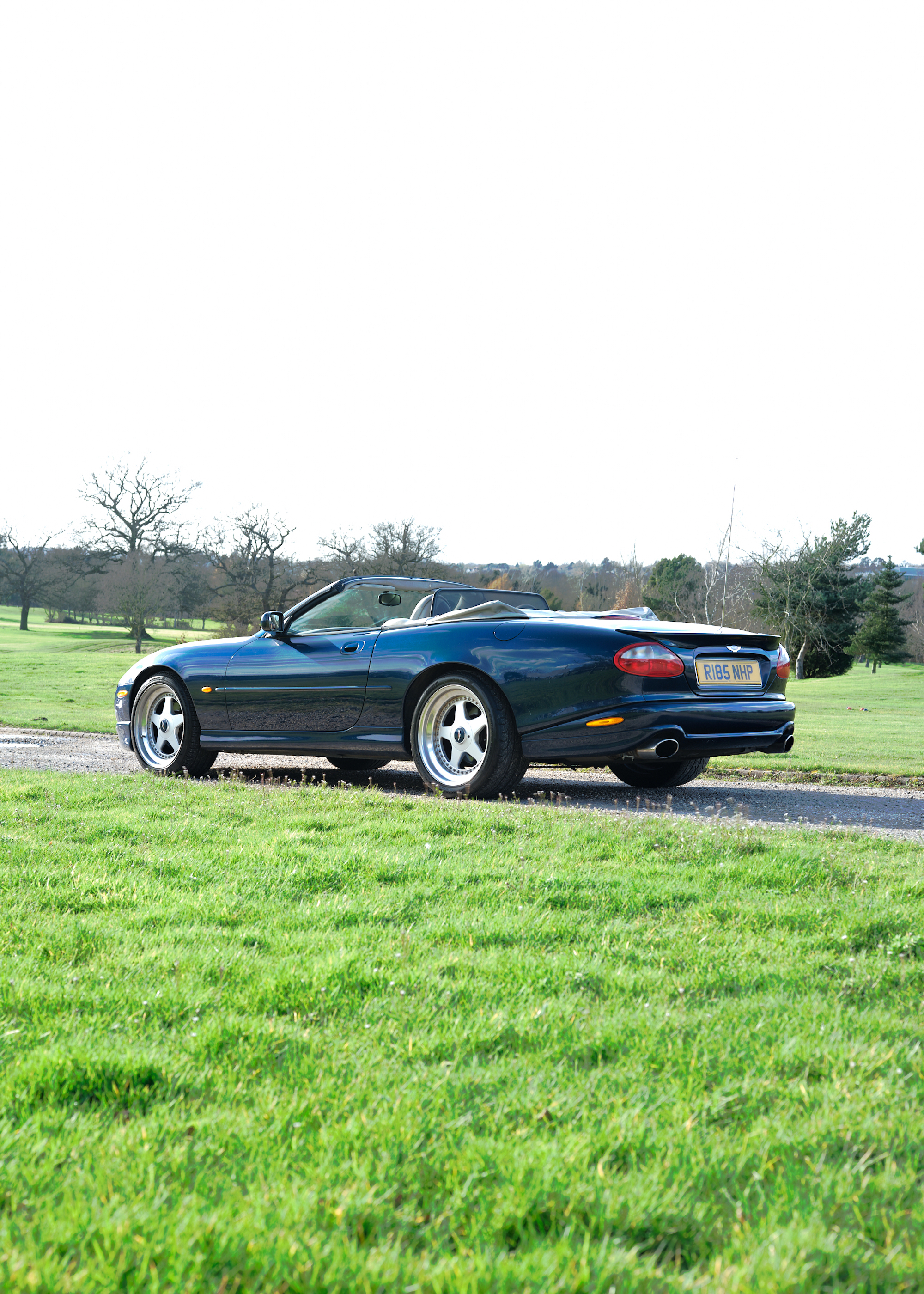 1998 JAGUAR XKR 'PARAMOUNT PERFORMANCE'