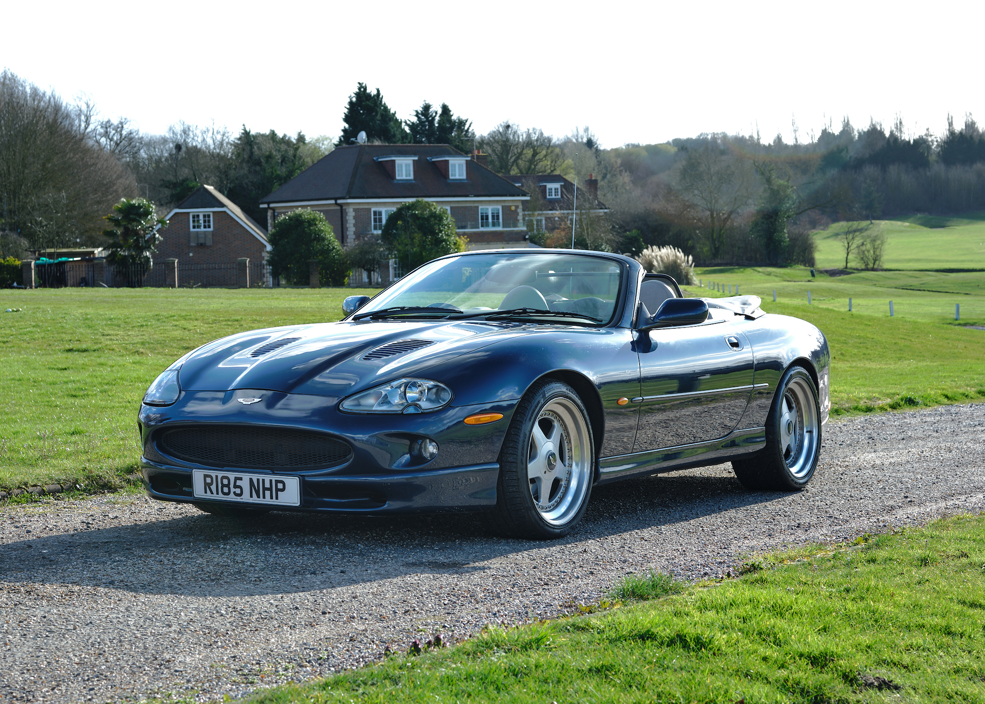 1998 JAGUAR XKR 'PARAMOUNT PERFORMANCE'