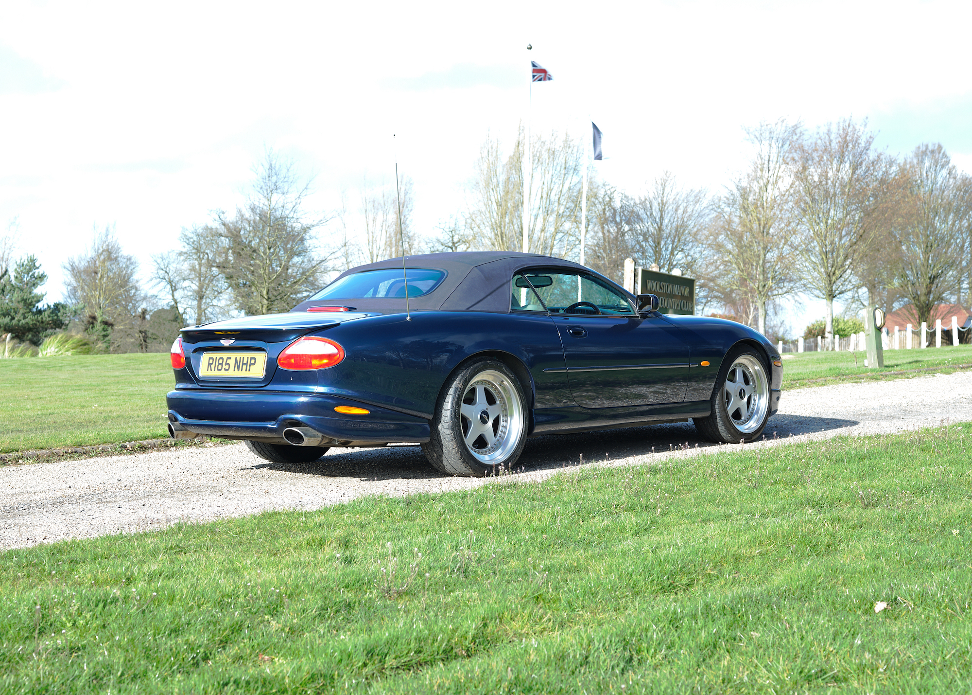 1998 JAGUAR XKR 'PARAMOUNT PERFORMANCE'