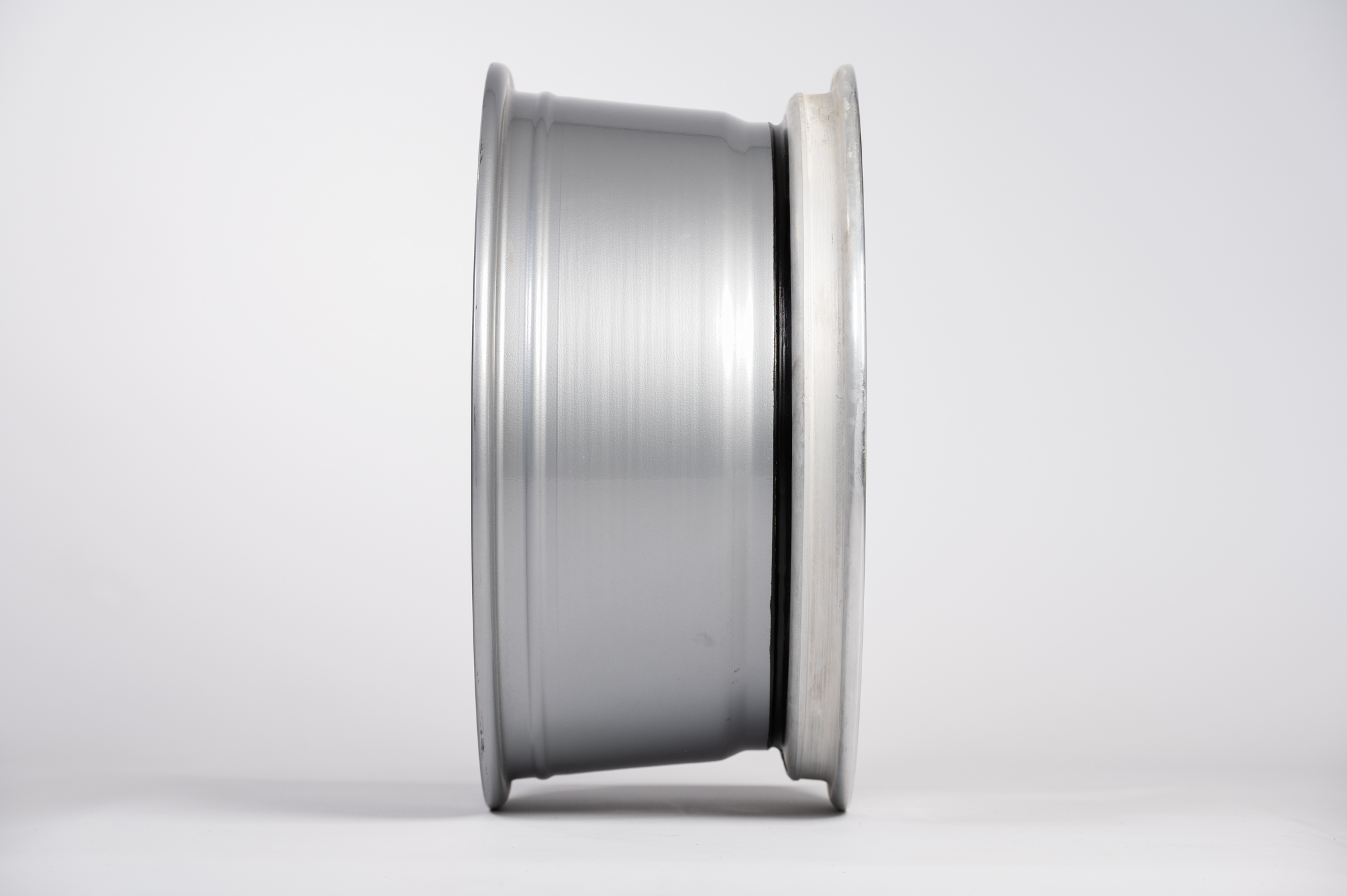 FERRARI F40 - SET OF RESTORED ALLOY WHEELS