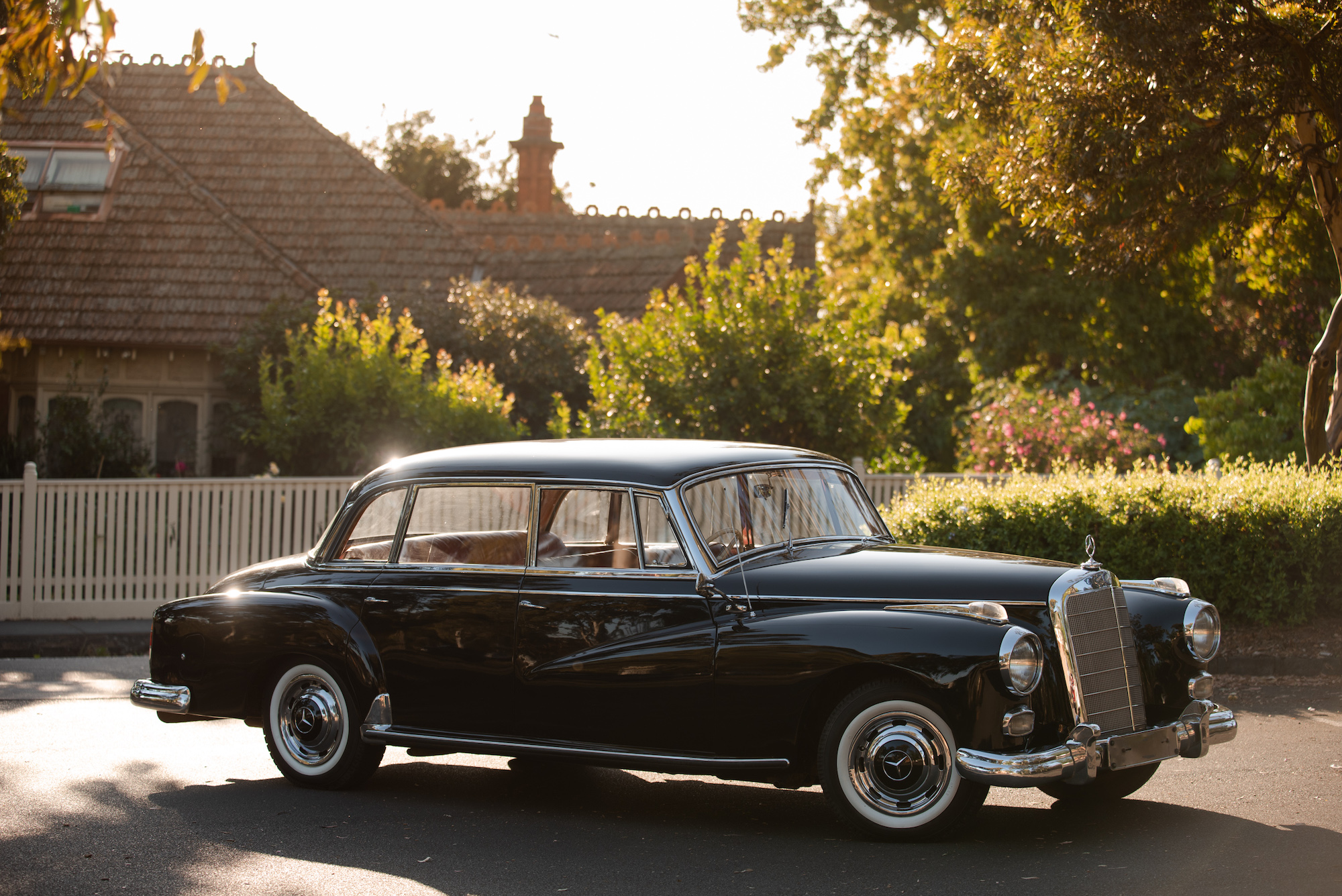 1959 MERCEDES-BENZ (W189) 300D 'ADENAUER'