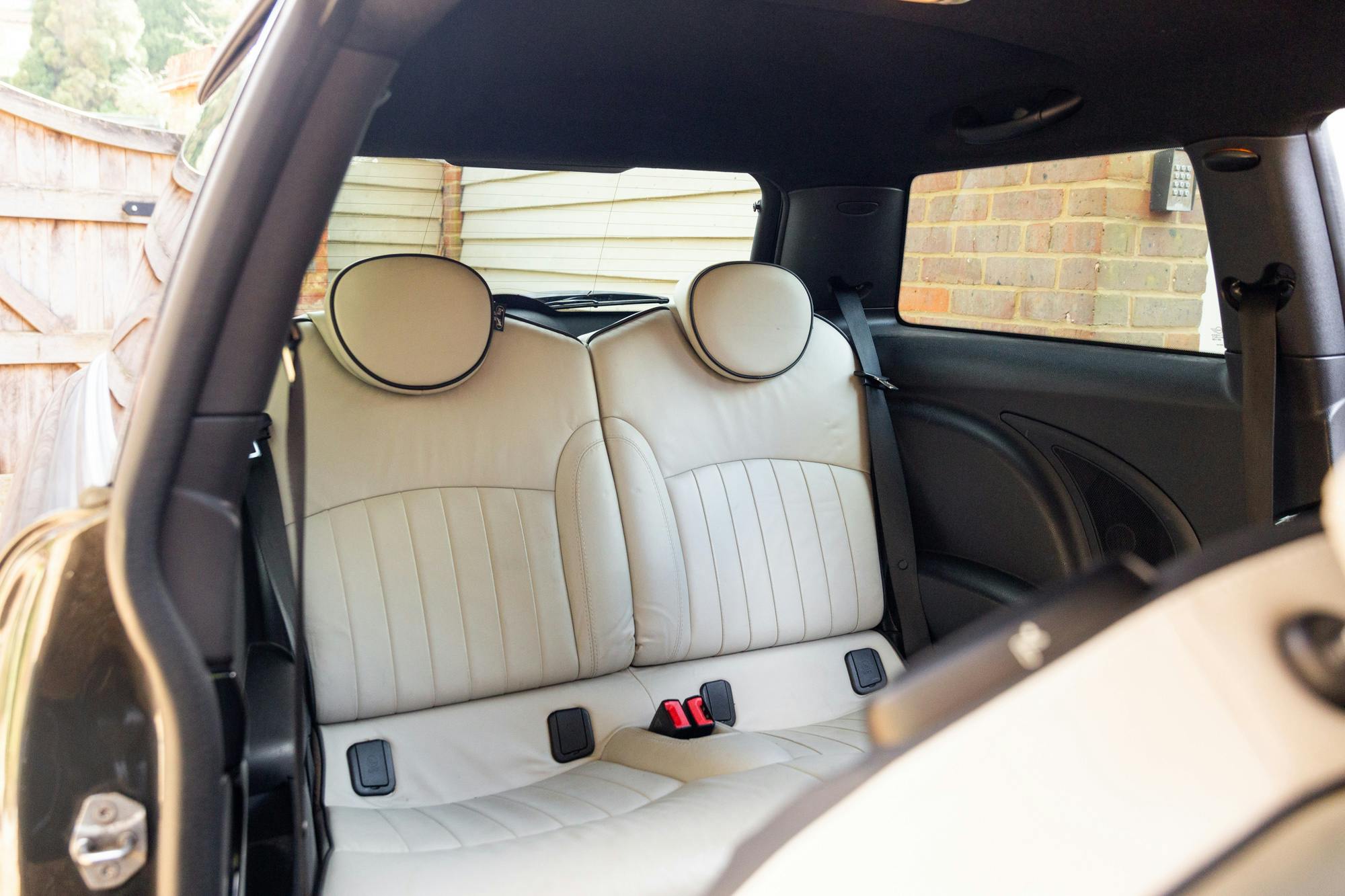 2012 MINI COOPER S (R56) - JCW AERO KIT