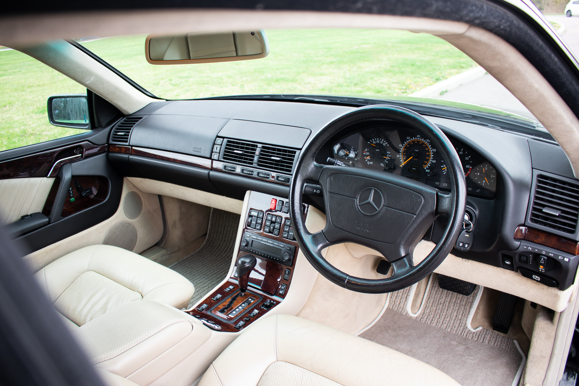 1993 MERCEDES-BENZ (C140) 600SEC