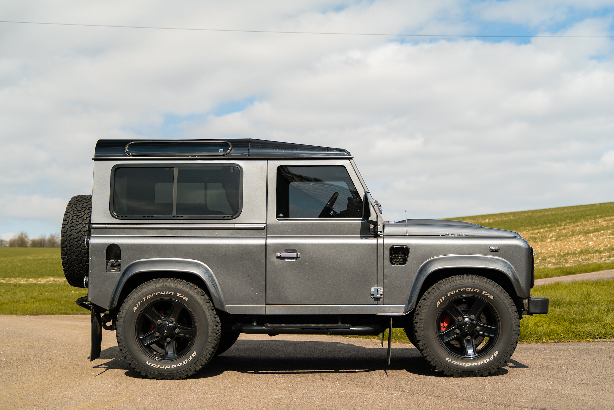 2013 LAND ROVER DEFENDER 90 XS