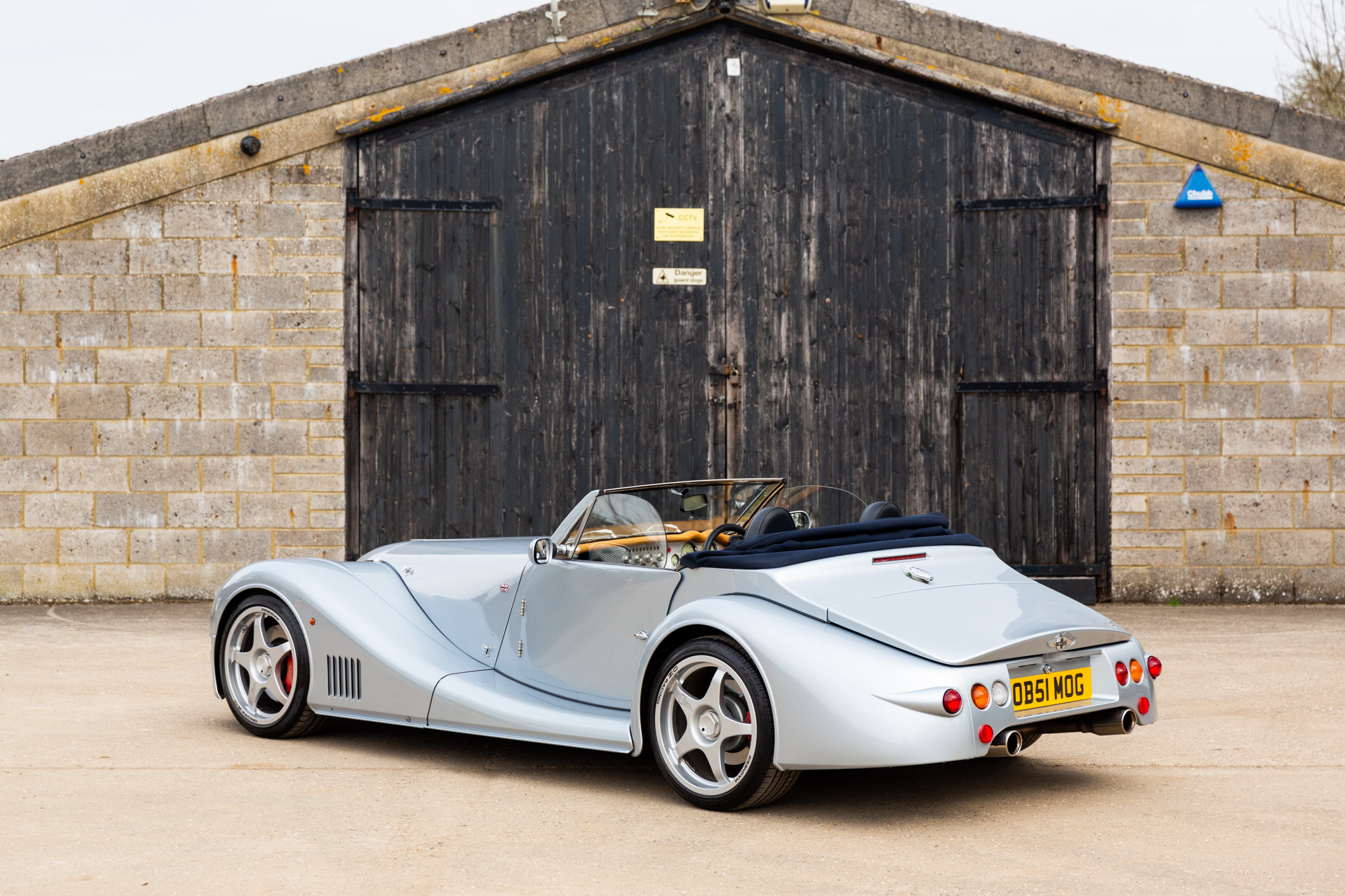 2001 MORGAN AERO 8 for sale by auction in Marlow, Buckinghamshire ...
