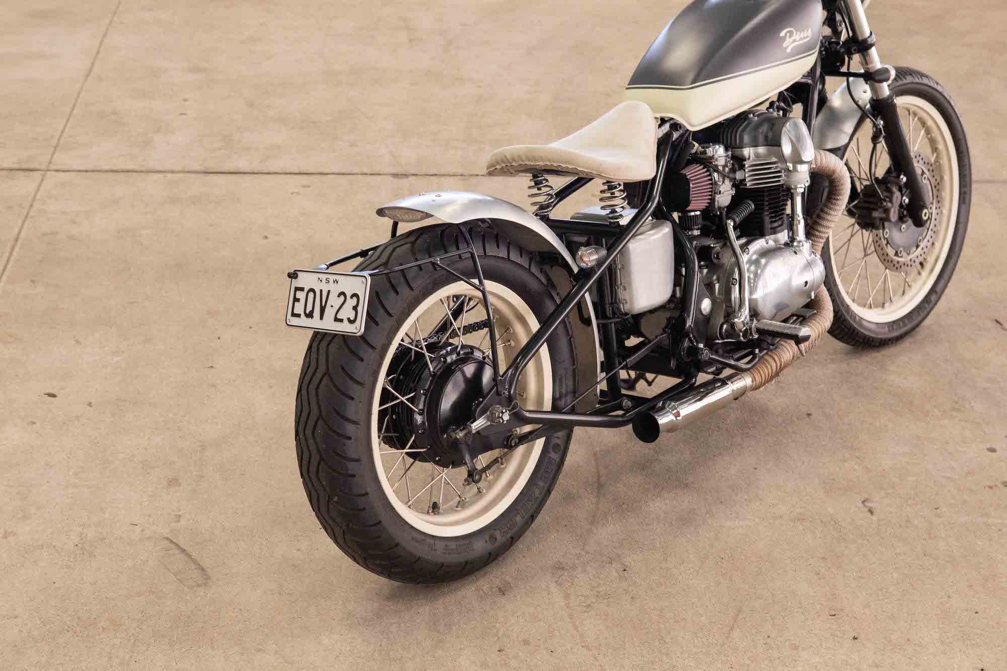 2004 KAWASAKI W650 DEUS CUSTOM BOBBER for sale by auction in Camperdown ...