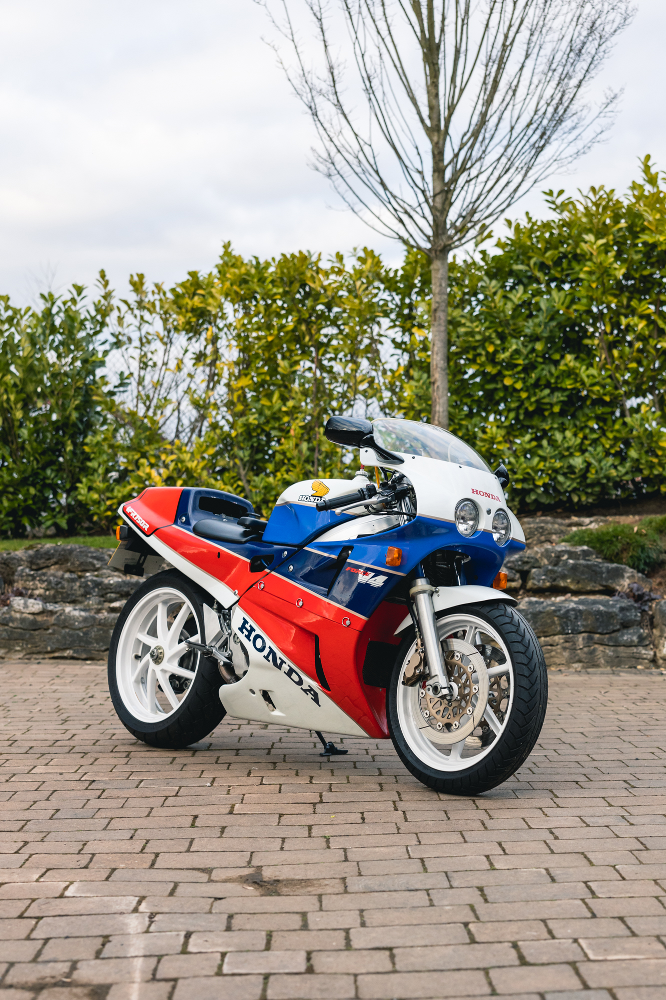 1987 HONDA VFR750R RC30
