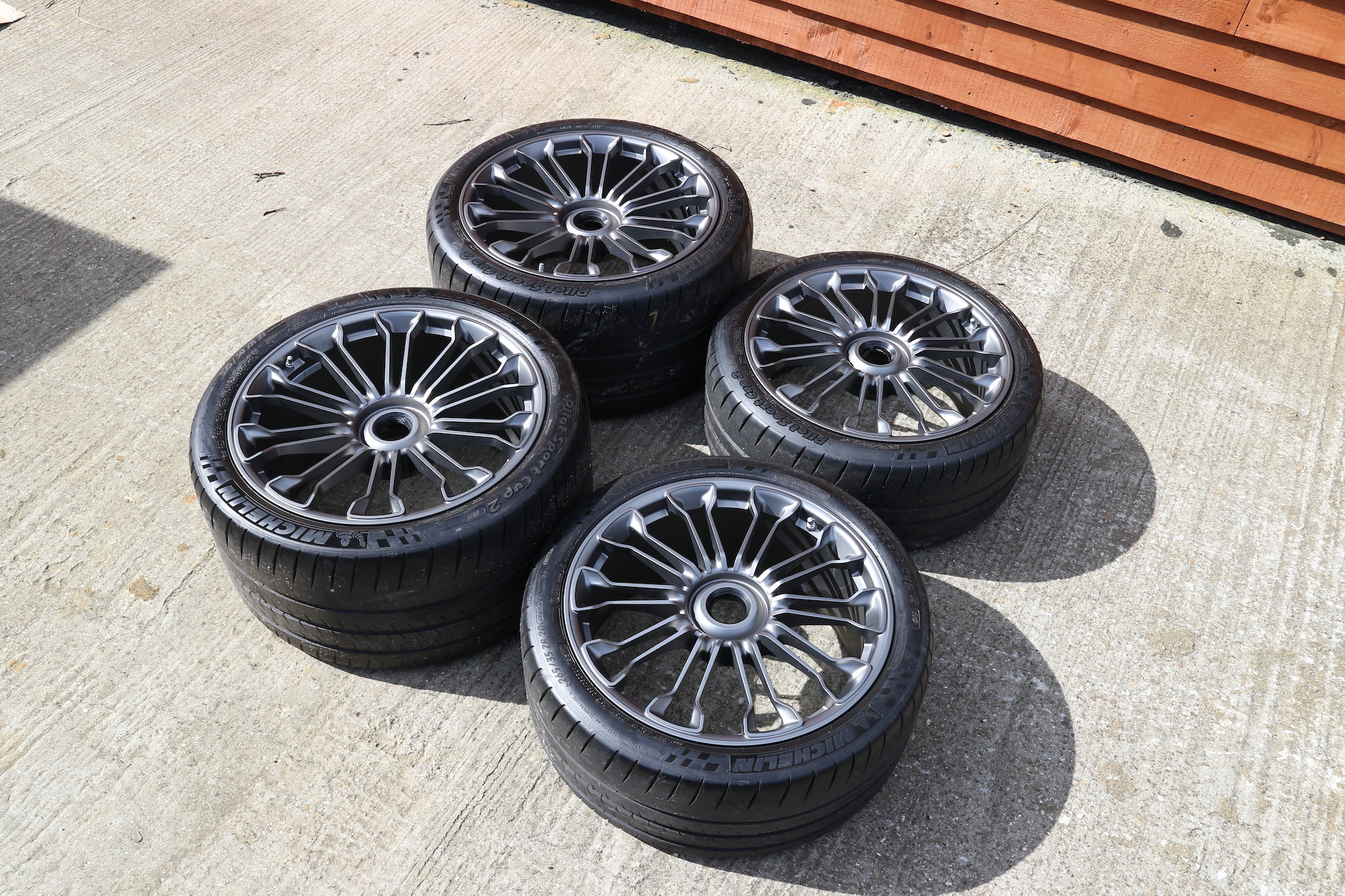 PORSCHE 918 SPYDER - FULL SET OF WHEELS