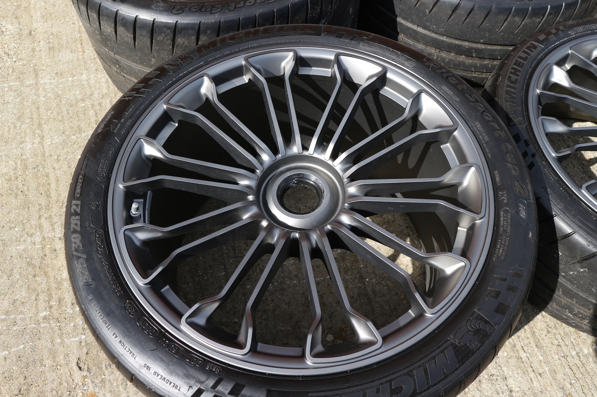 PORSCHE 918 SPYDER - FULL SET OF WHEELS