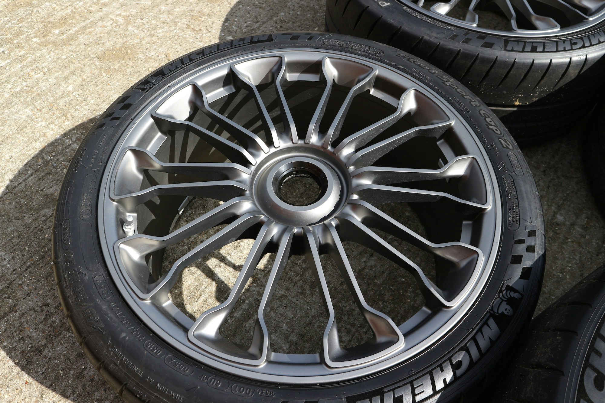 PORSCHE 918 SPYDER - FULL SET OF WHEELS