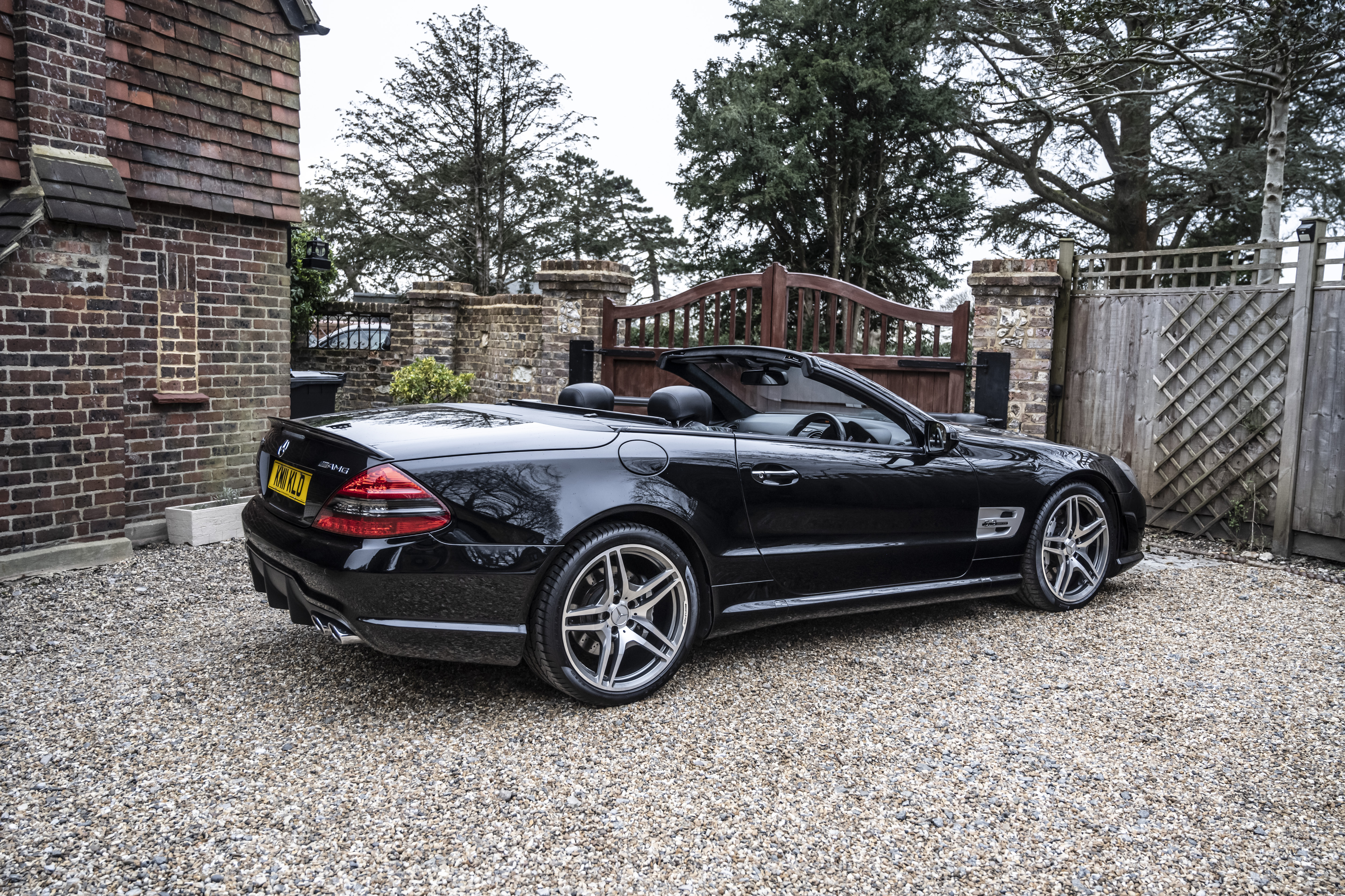 2011 MERCEDES-BENZ SL63 AMG for sale by auction in Caterham, Surrey ...