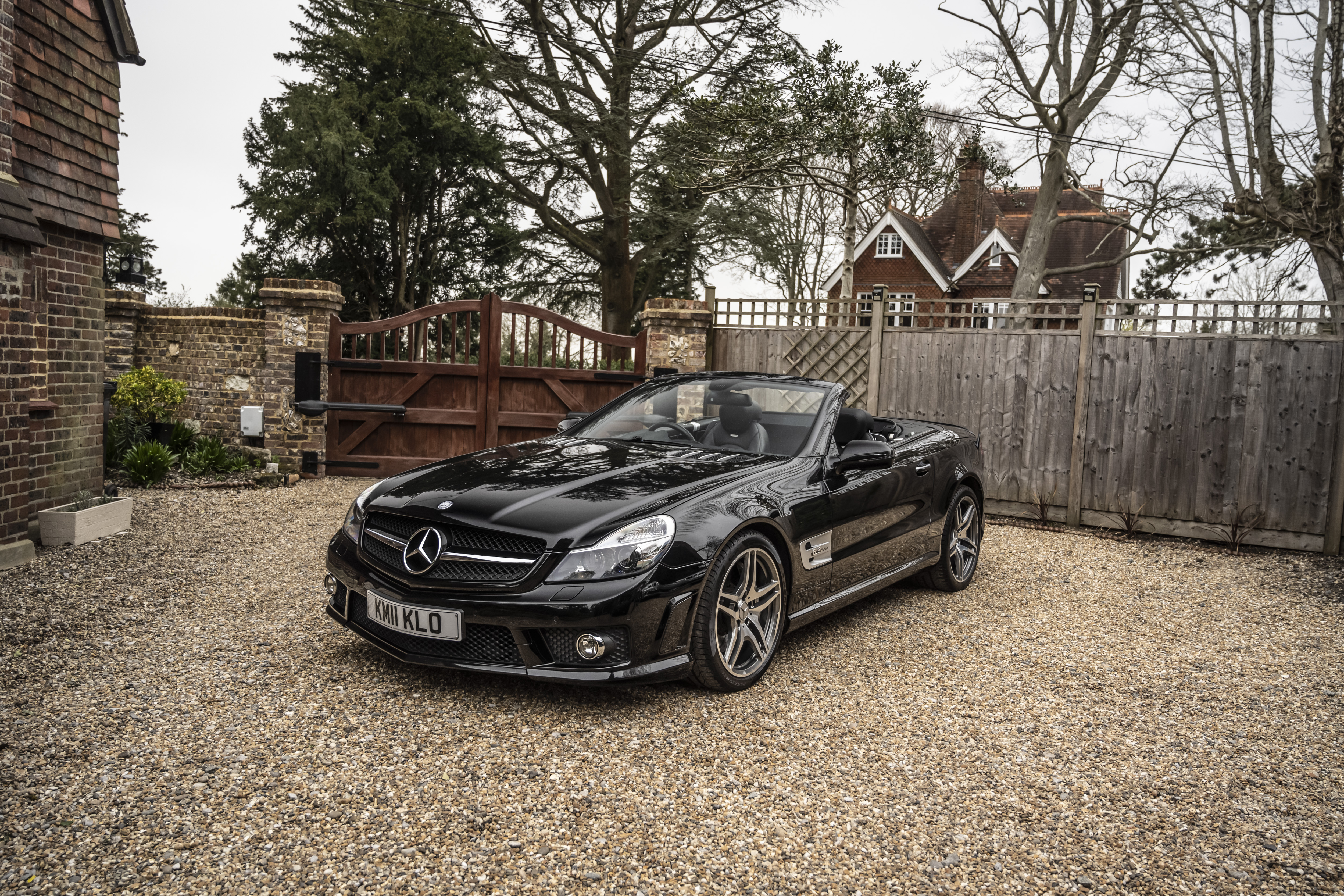 2011 MERCEDES-BENZ SL63 AMG for sale by auction in Caterham, Surrey ...