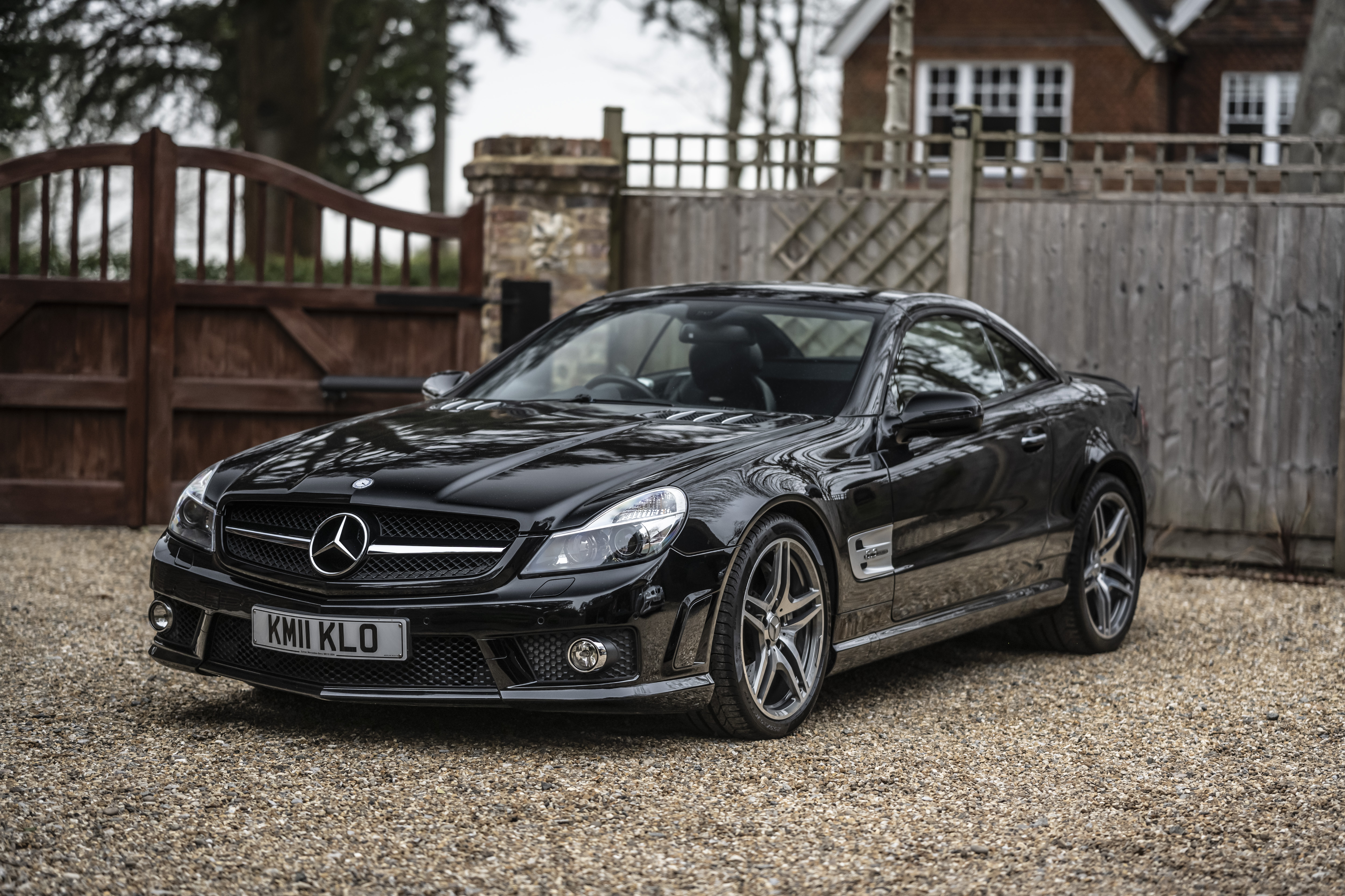 2011 MERCEDES-BENZ SL63 AMG for sale by auction in Caterham, Surrey ...