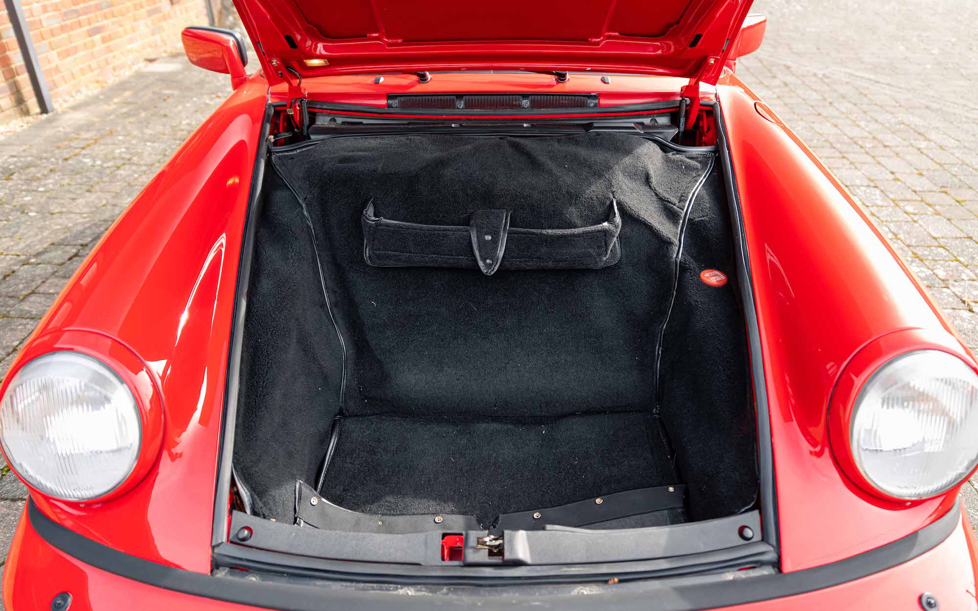 1992 PORSCHE 911 (964) CARRERA 4