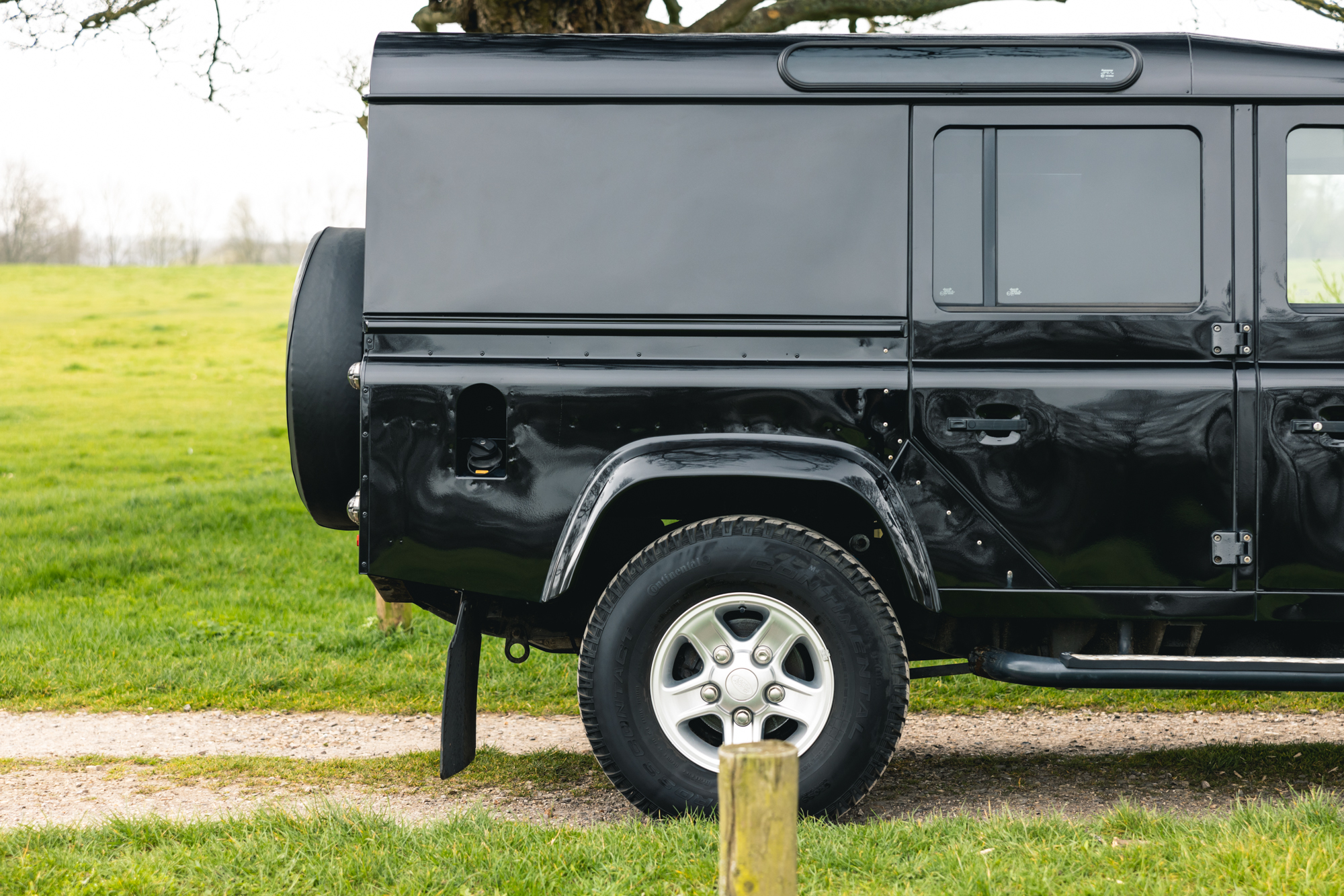 2014 LAND ROVER DEFENDER 110 XS UTILITY for sale by auction in ...