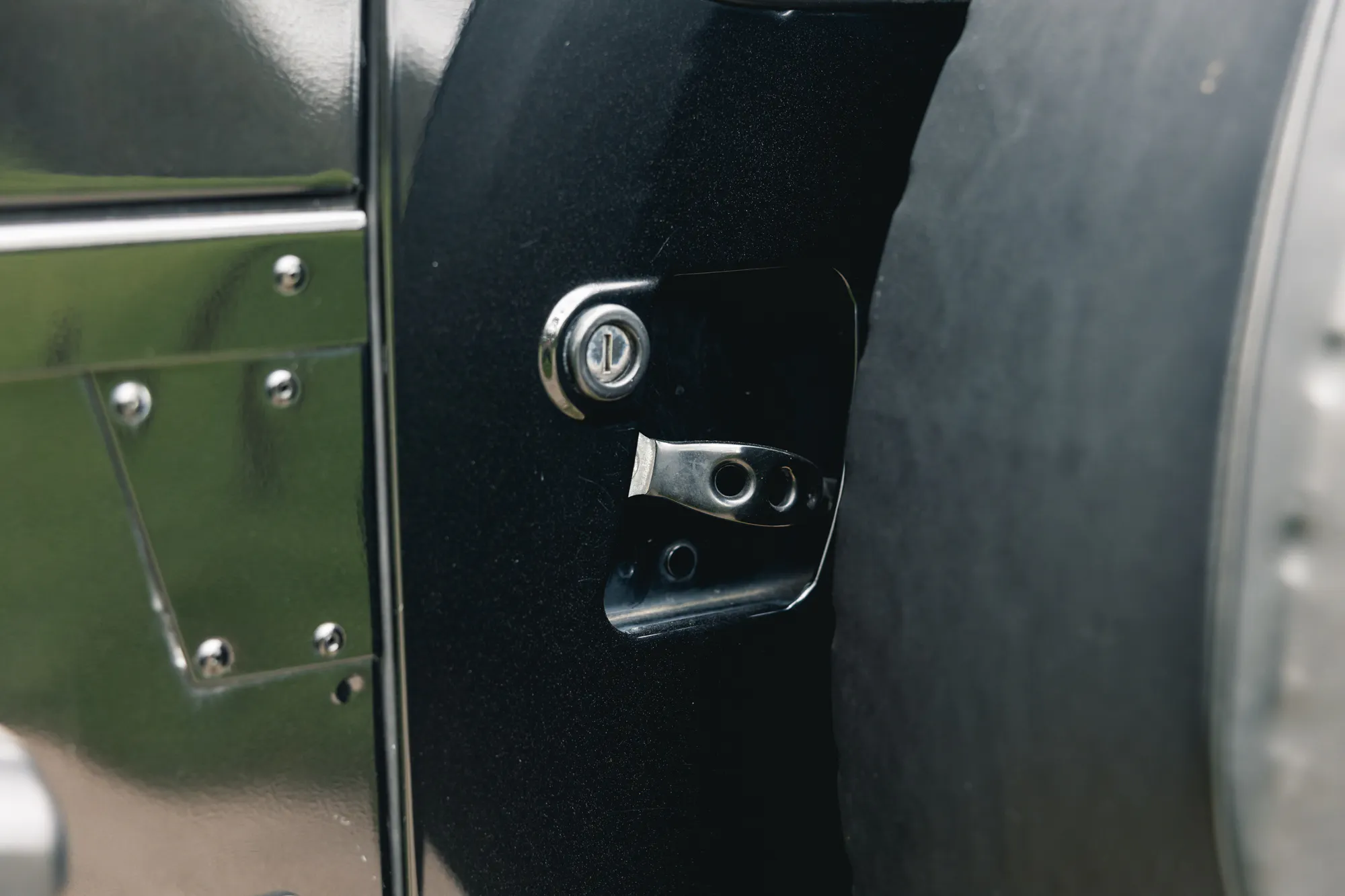 2014 LAND ROVER DEFENDER 110 XS UTILITY