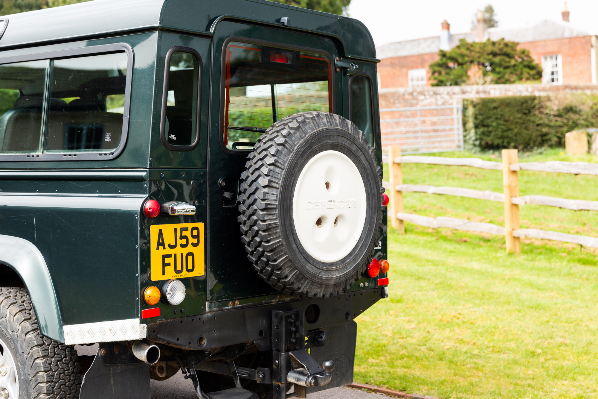 2009 LAND ROVER DEFENDER 110