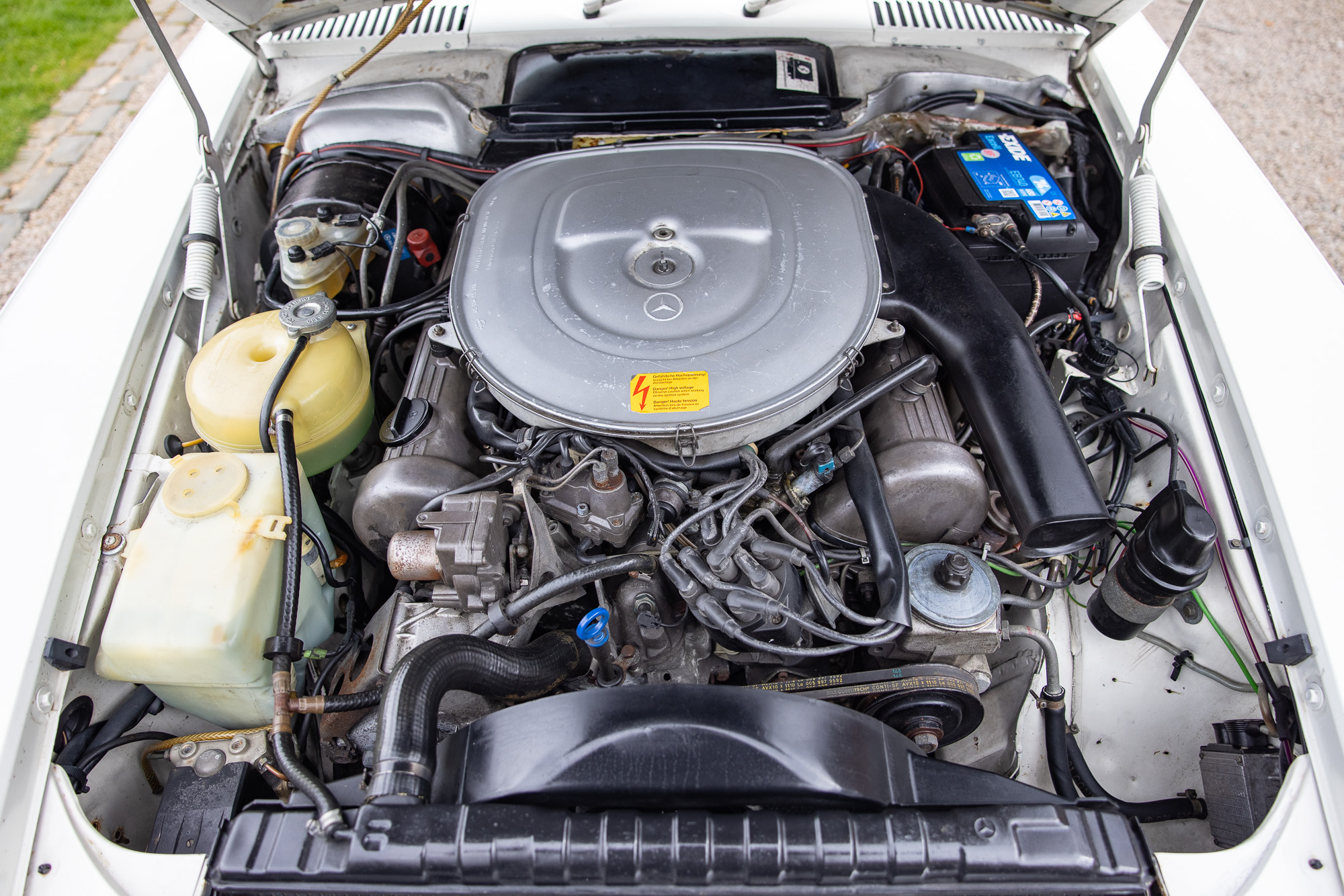 1985 MERCEDES-BENZ (R107) 500 SL