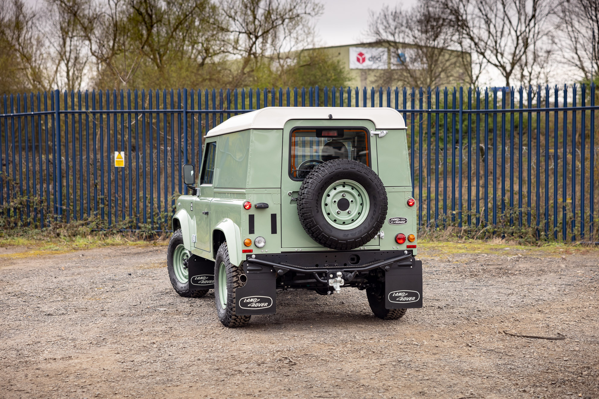 2016 LAND ROVER DEFENDER 90 HERITAGE - 201 MILES
