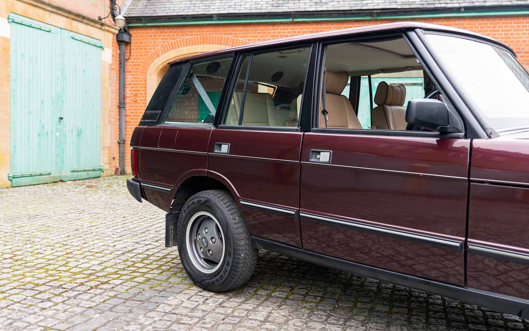 1995 RANGE ROVER CLASSIC 3.9 VOGUE - MANUAL for sale by auction in ...