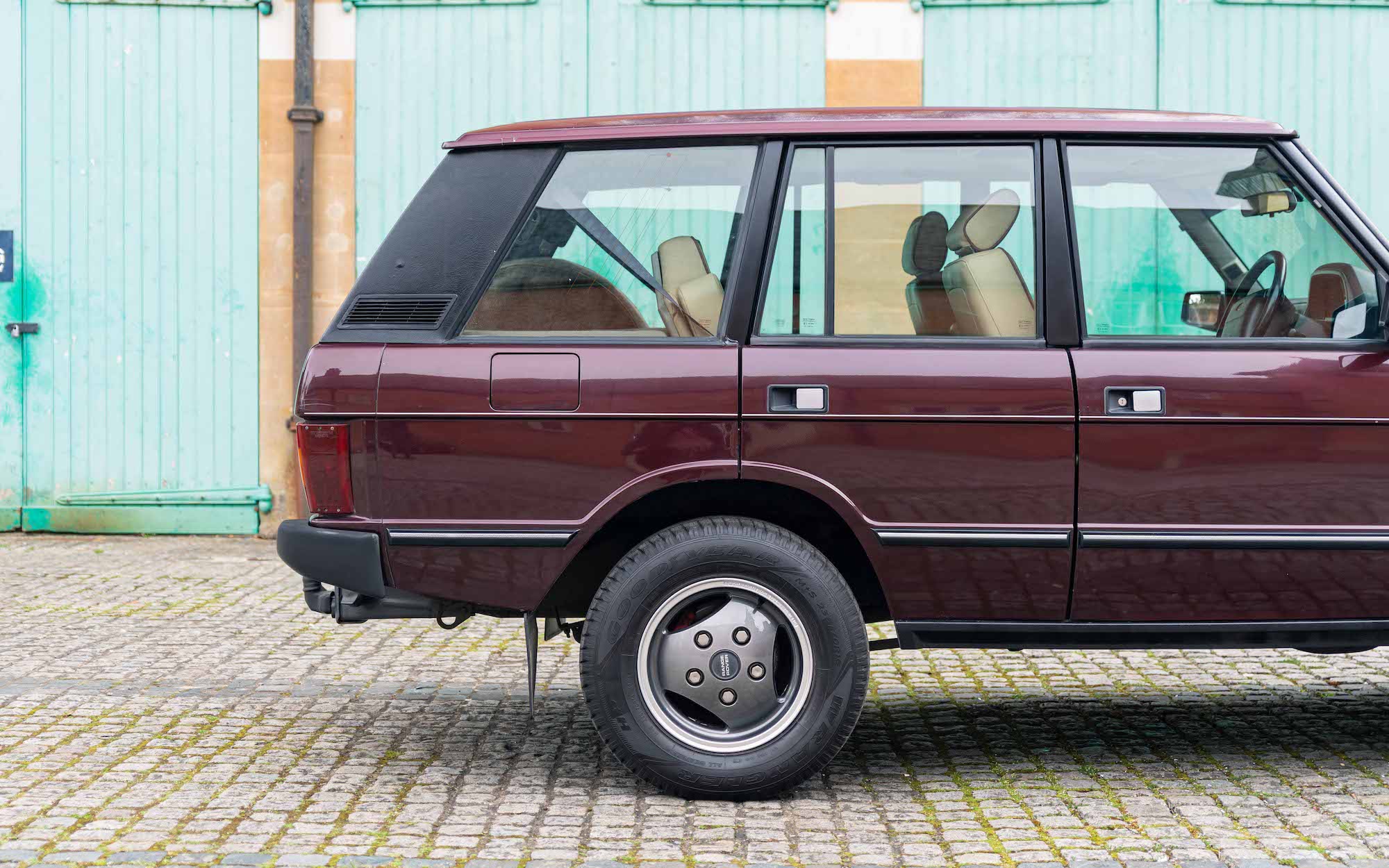 1995 RANGE ROVER CLASSIC 3.9 VOGUE - MANUAL for sale by auction in ...