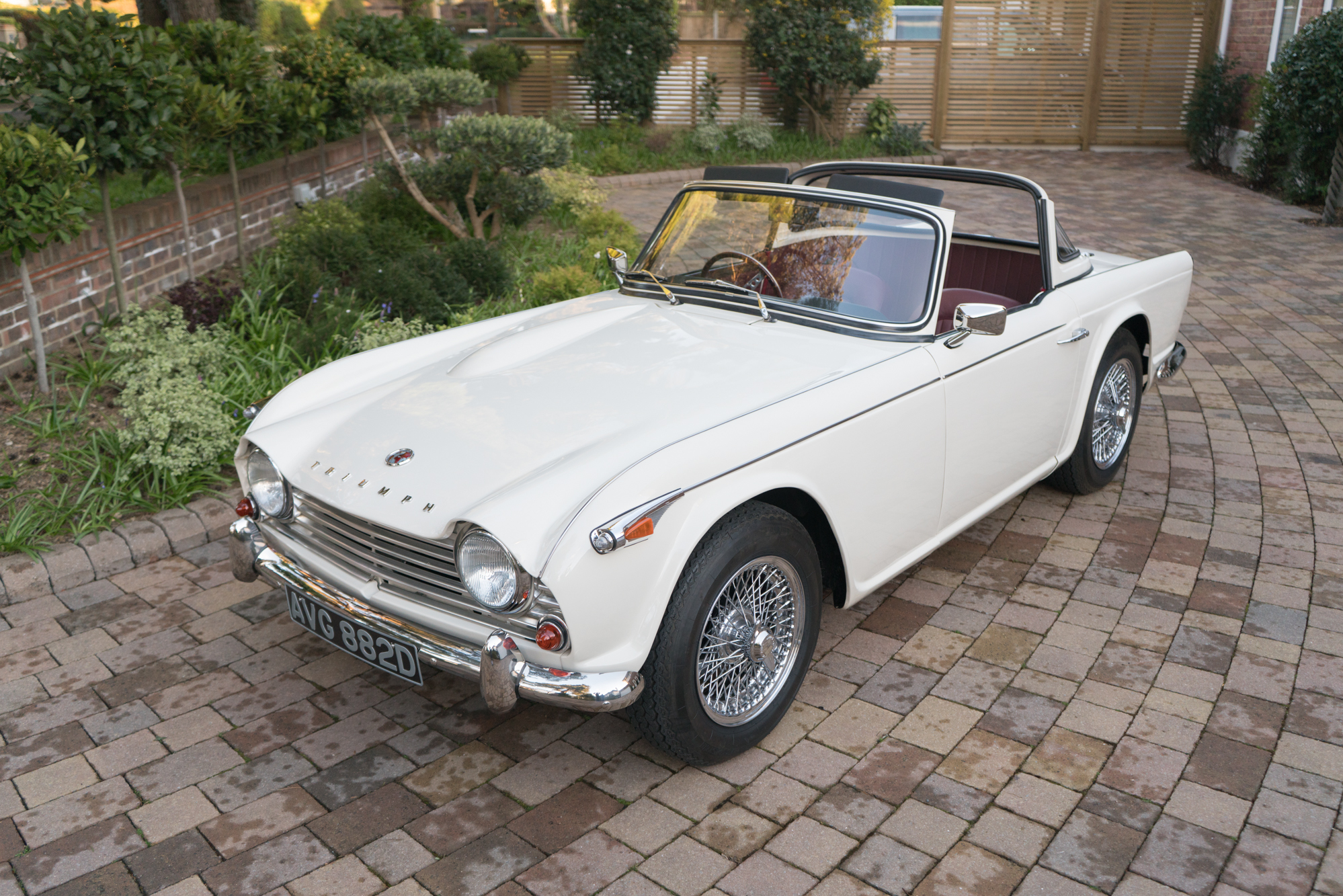 1966 TRIUMPH TR4A