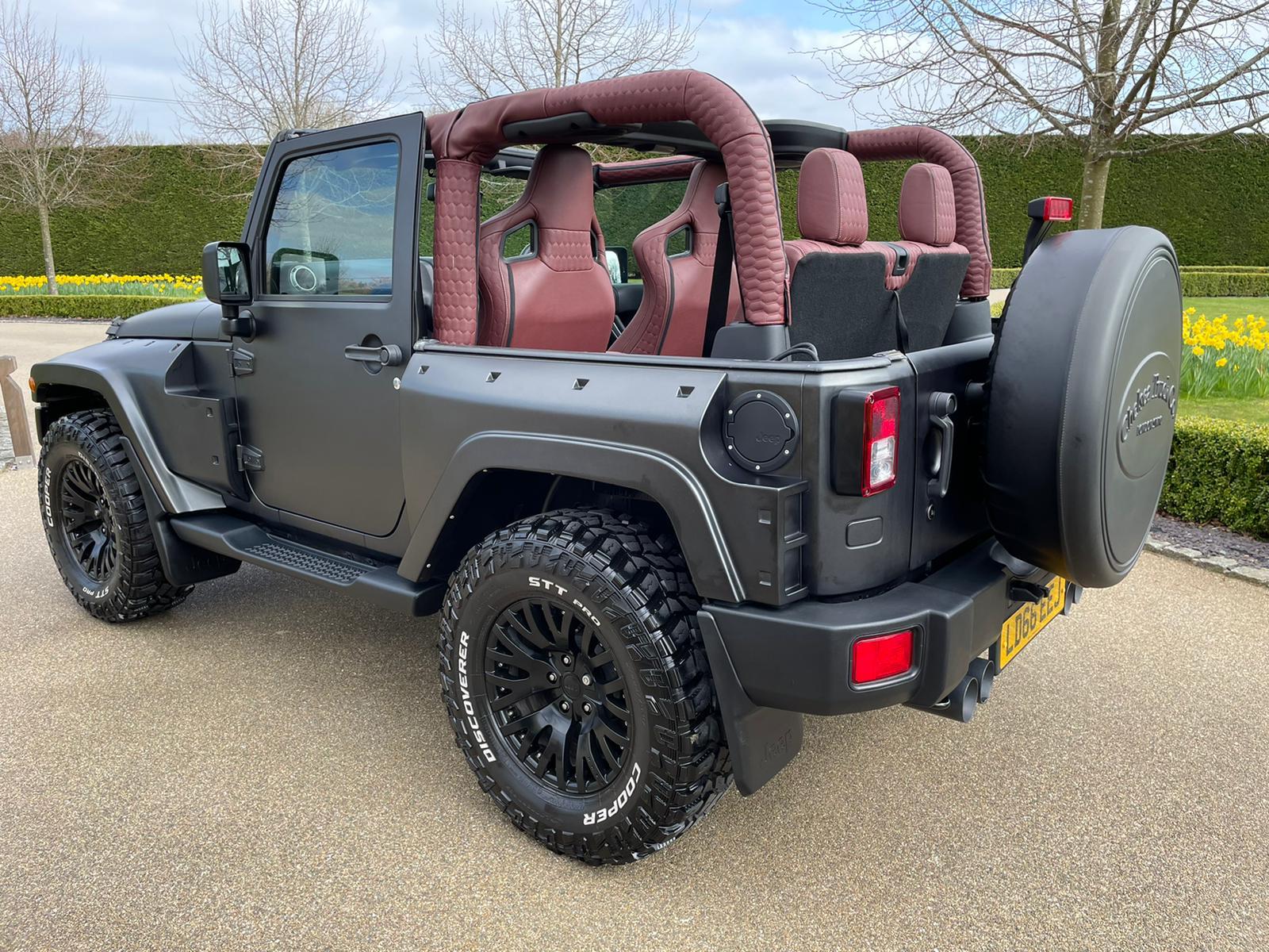 2016 JEEP WRANGLER SAHARA BLACK HAWK for sale by auction in Canterbury ...