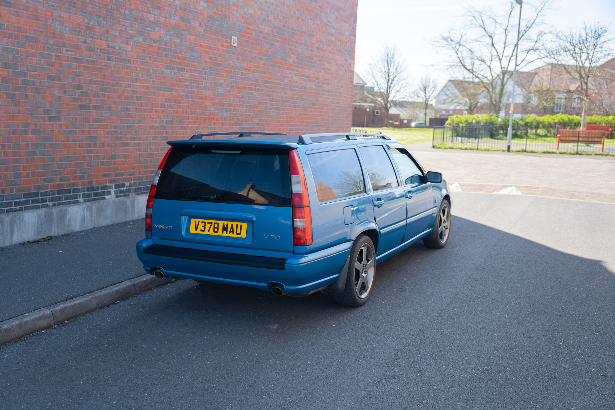 1999 VOLVO V70 R AWD (PHASE 3) for sale by auction in Lincolnshire ...