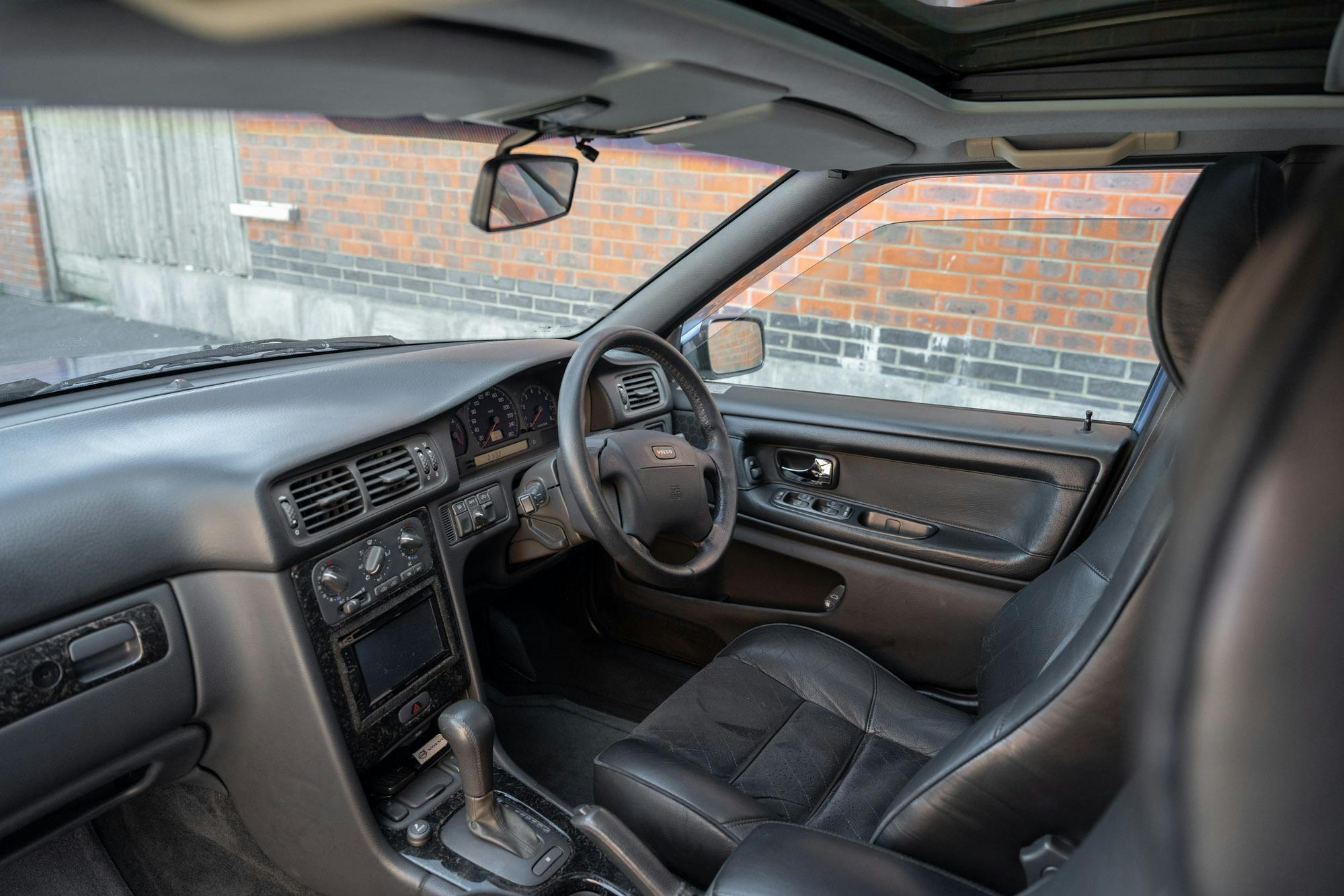 1999 VOLVO V70 R AWD (PHASE 3)