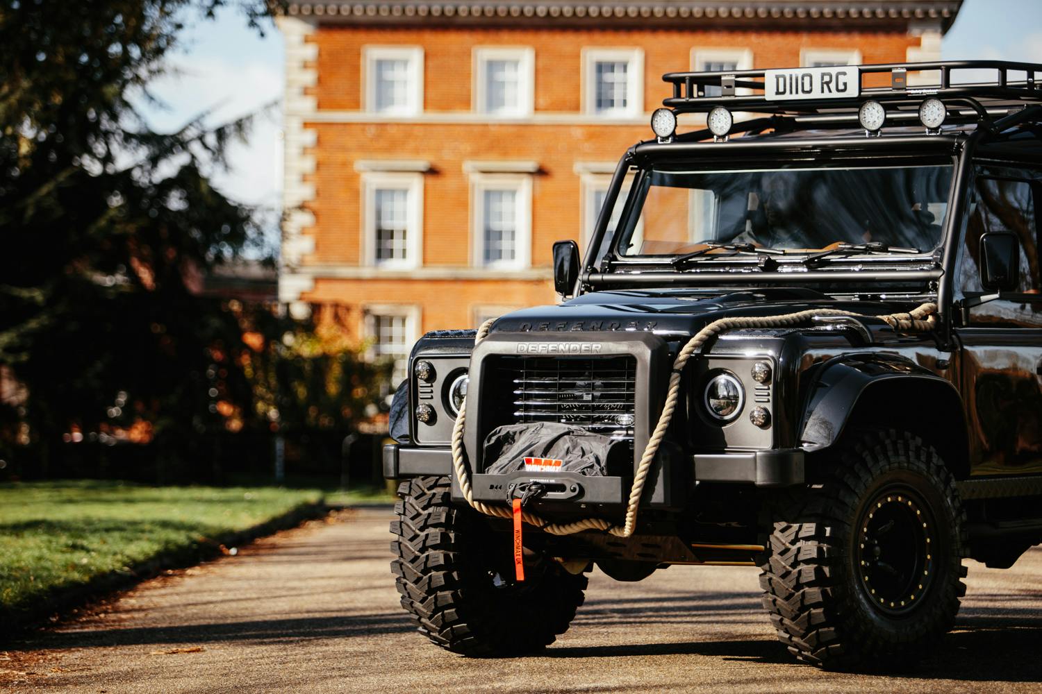 1986 LAND ROVER DEFENDER 110 - SPECTRE EVOCATION