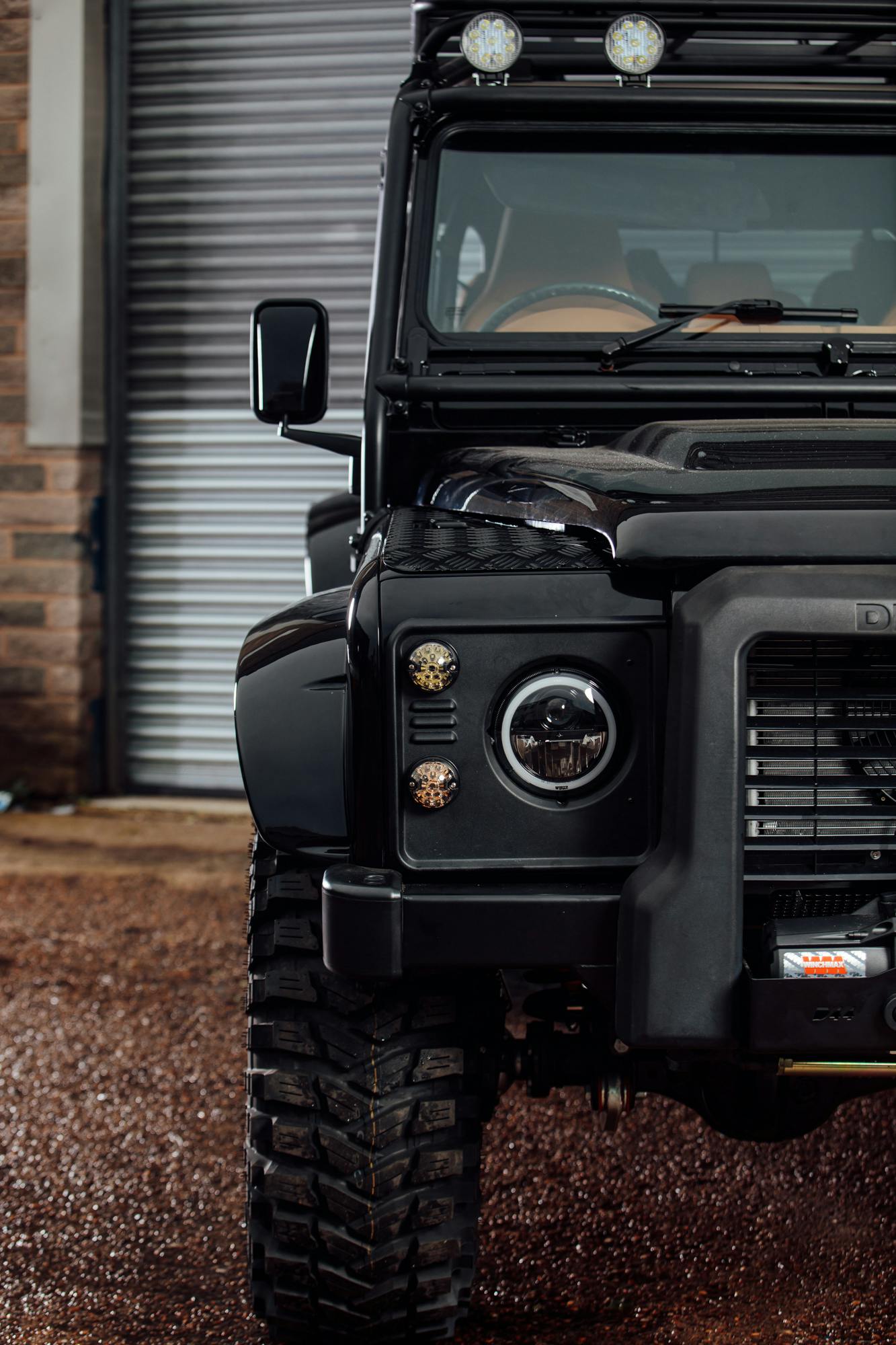 1986 LAND ROVER DEFENDER 110 - SPECTRE EVOCATION