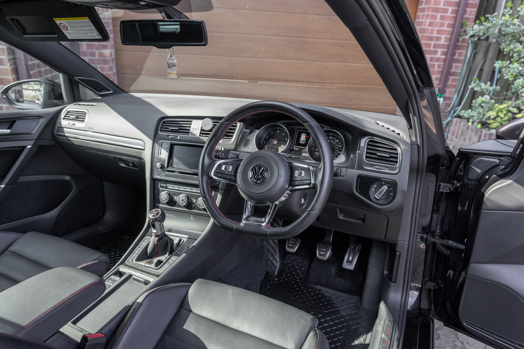 2014 VOLKSWAGEN GOLF (MK7) GTI - PERFORMANCE PACK