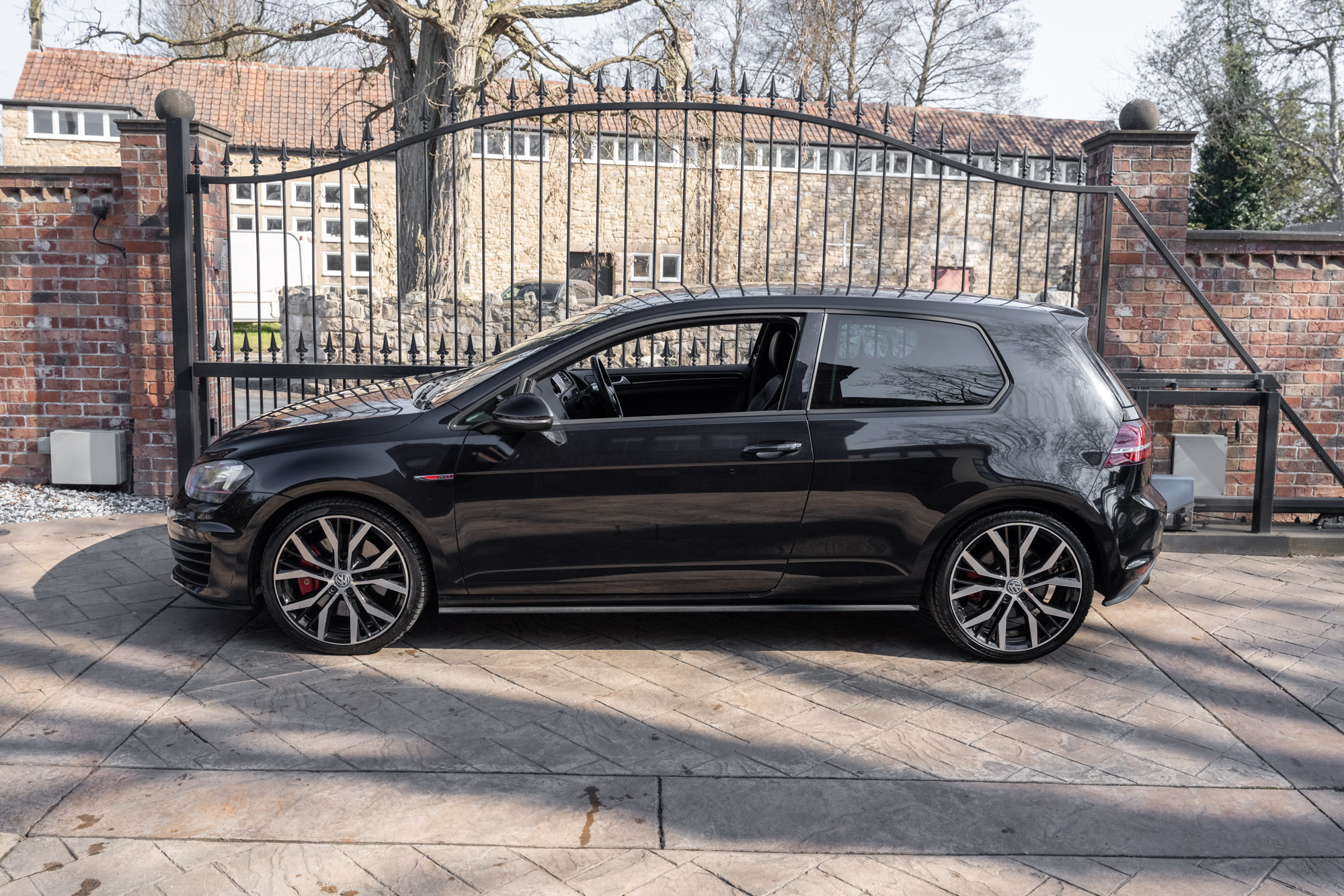 2014 VOLKSWAGEN GOLF (MK7) GTI - PERFORMANCE PACK