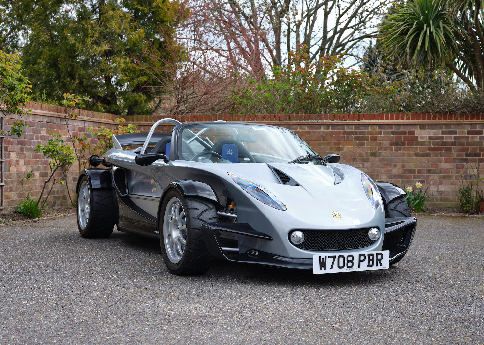2000 LOTUS 340R - 5,856 MILES for sale by auction in Chelmsford, Essex ...