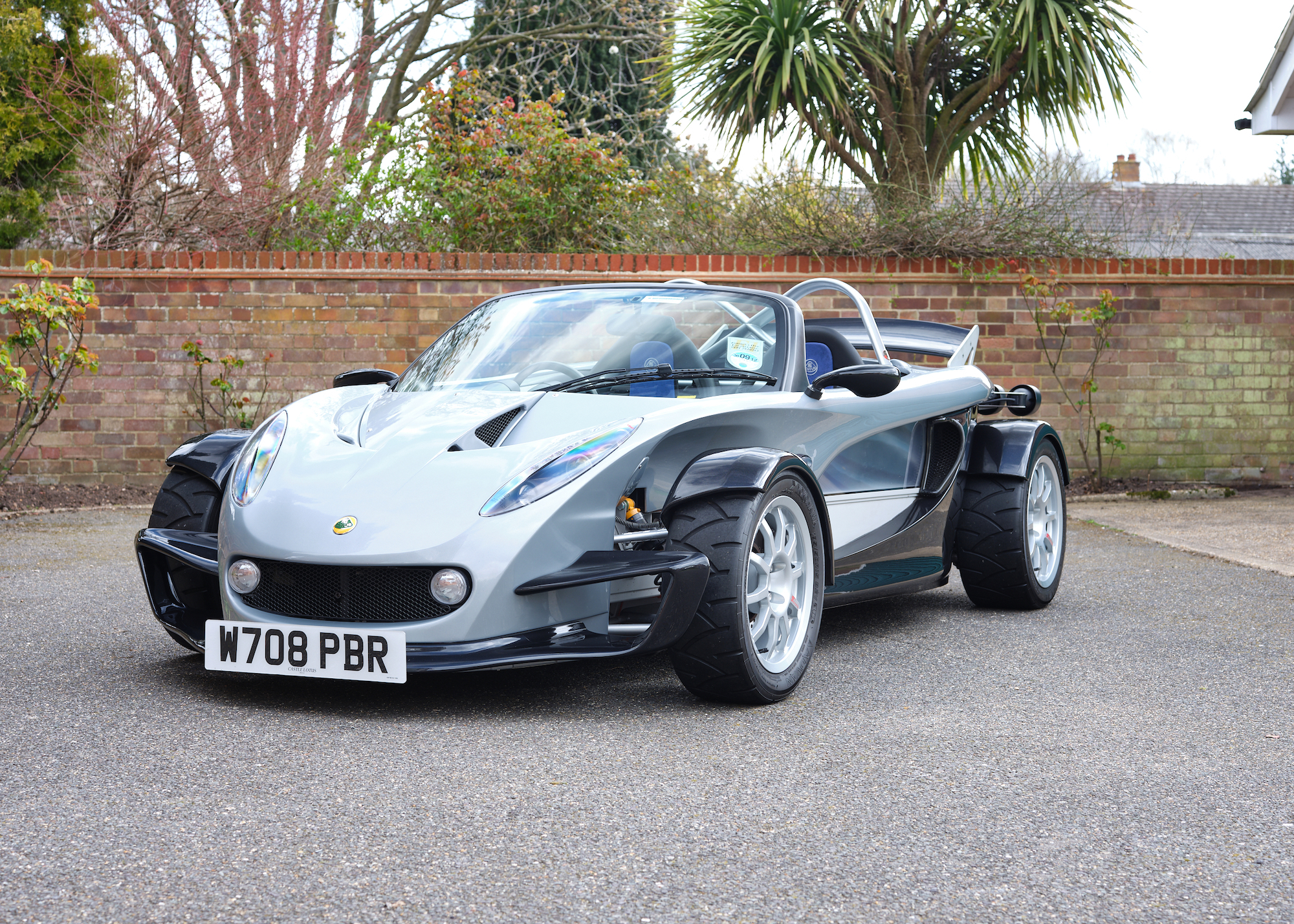 2000 LOTUS 340R - 5,856 MILES for sale by auction in Chelmsford, Essex ...