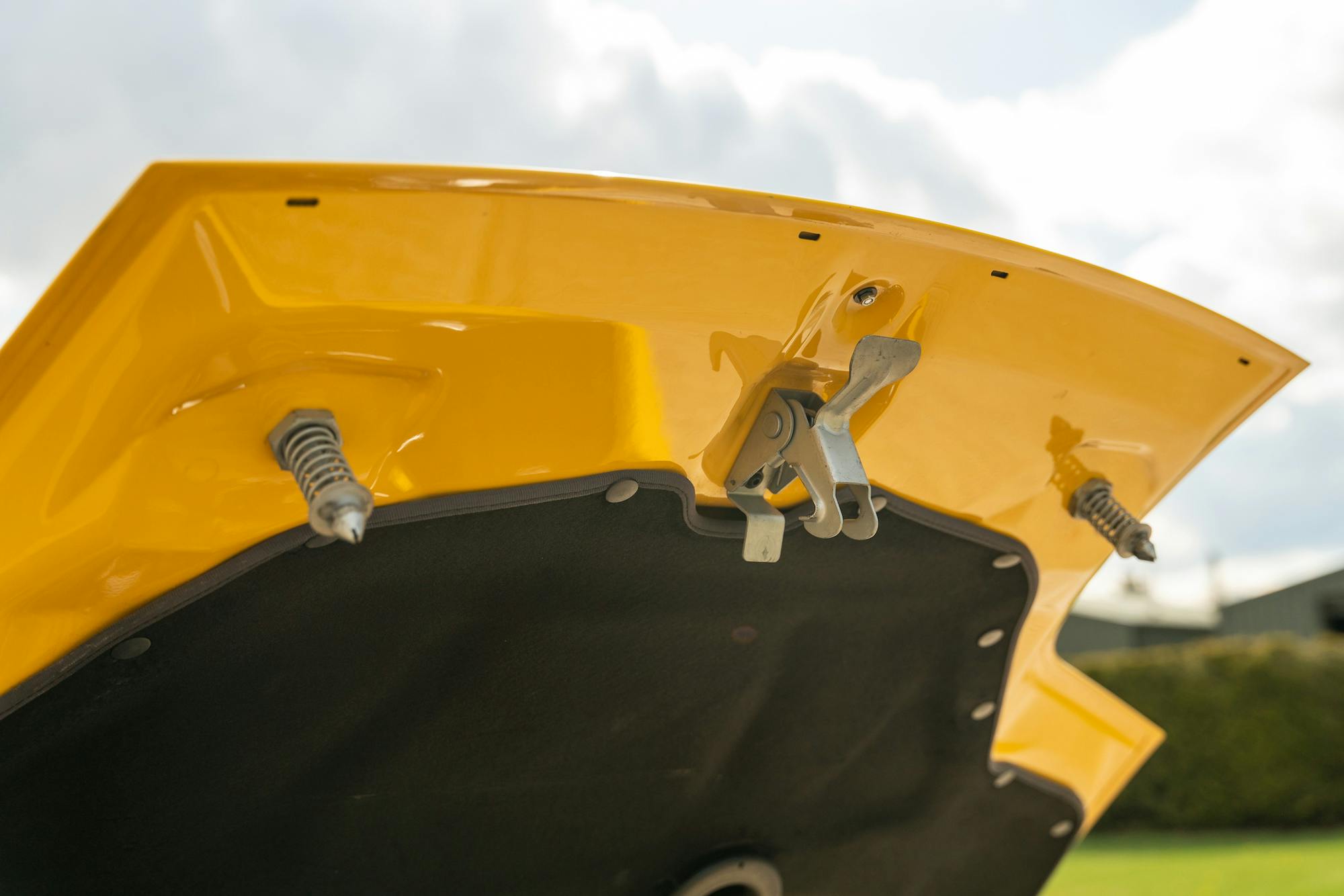 1999 FERRARI 550 MARANELLO 'WSR' - 11,326 KM